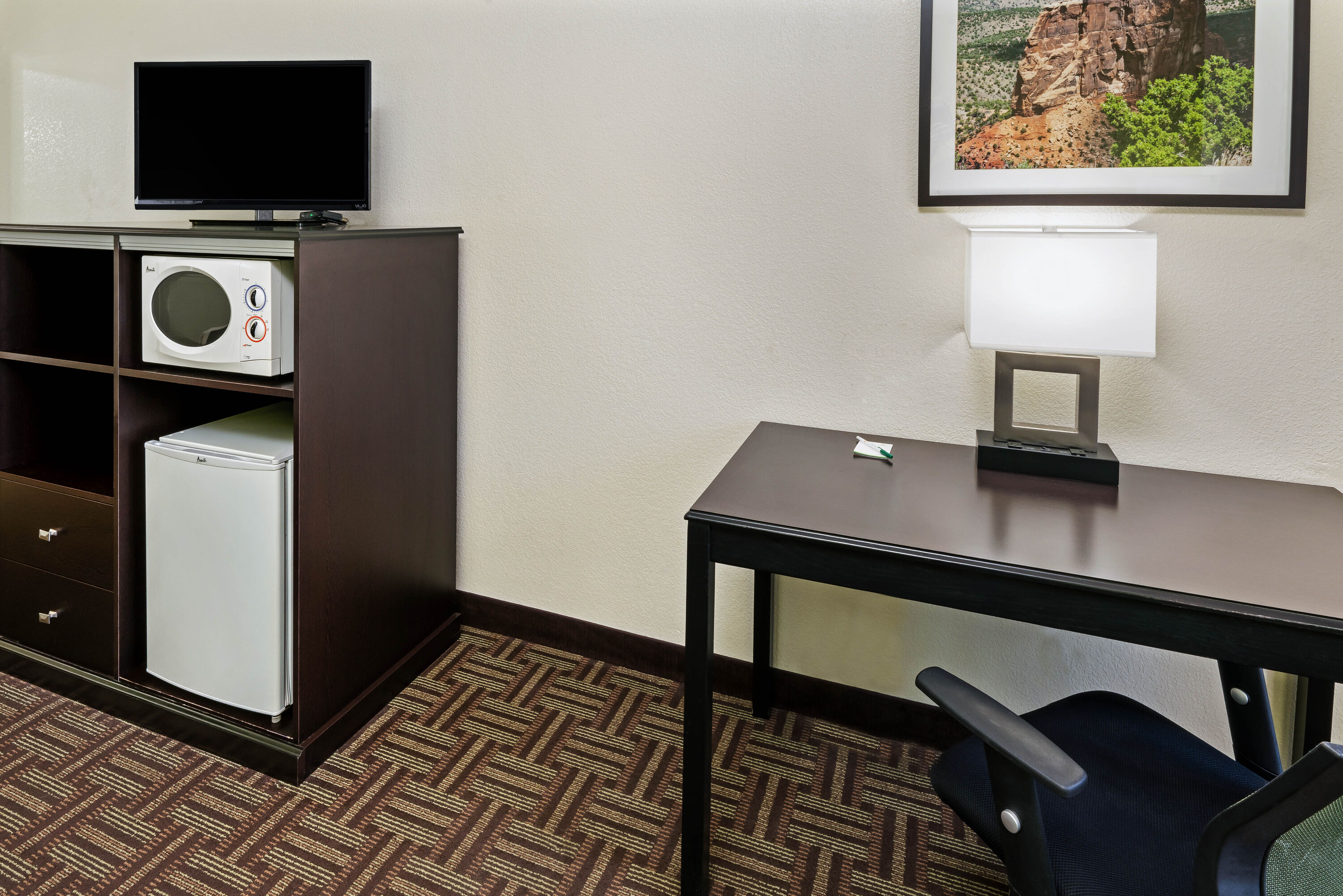 La Quinta Inn & Suites by Wyndham Fruita | Fruita, CO Hotels