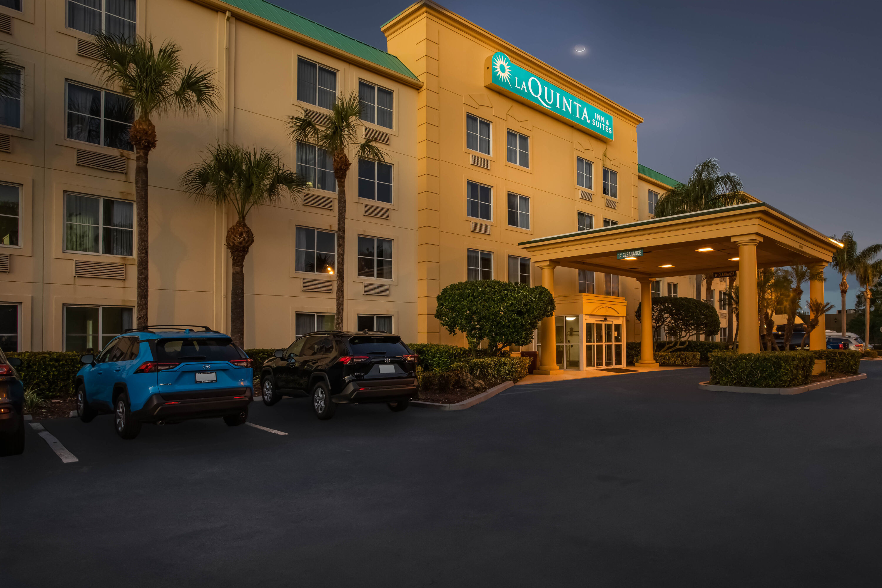La Quinta Inn & Suites by Wyndham Melbourne Viera | Melbourne, FL Hotels