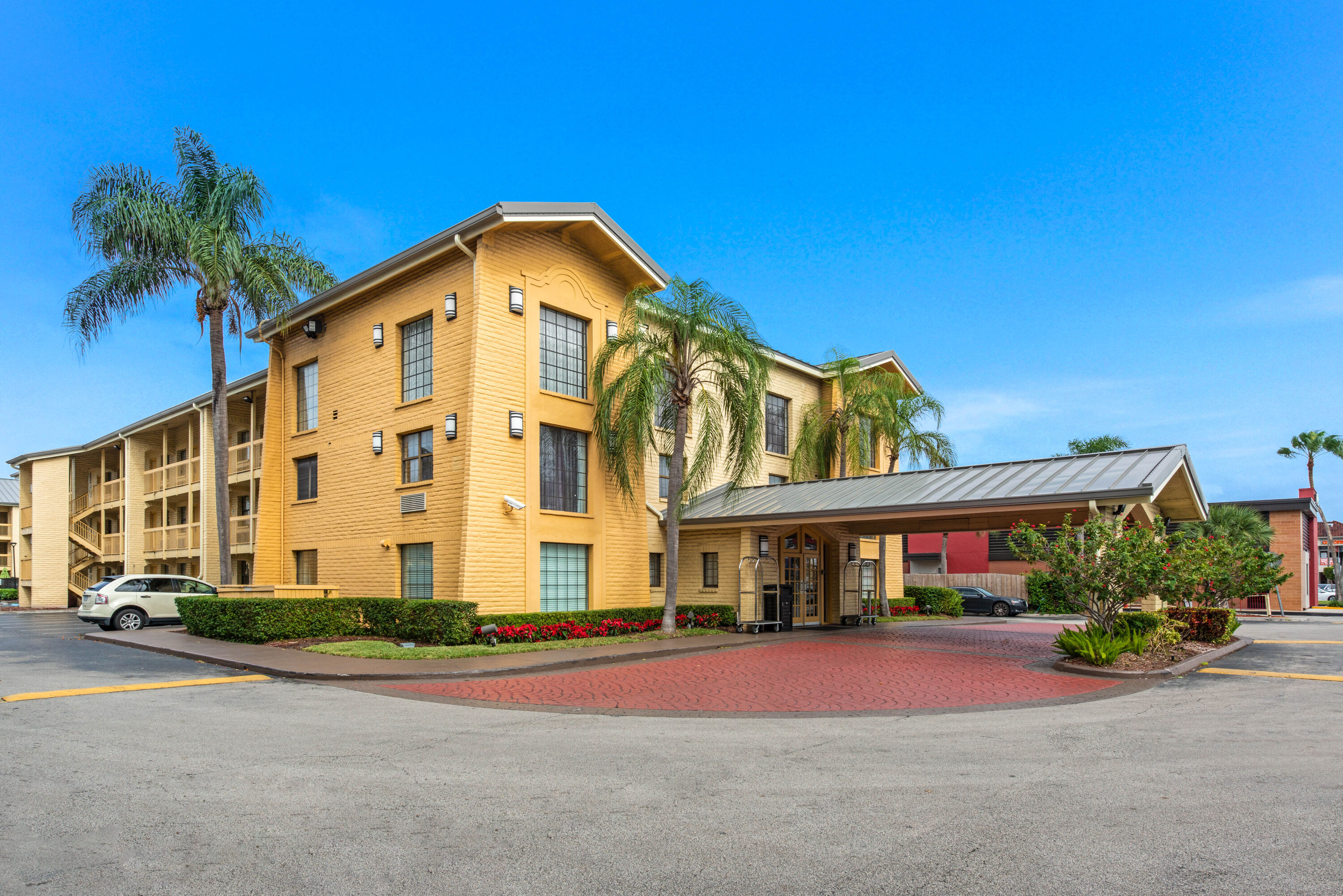 La Quinta Inn by Wyndham Miami Airport North | Miami, FL Hotels