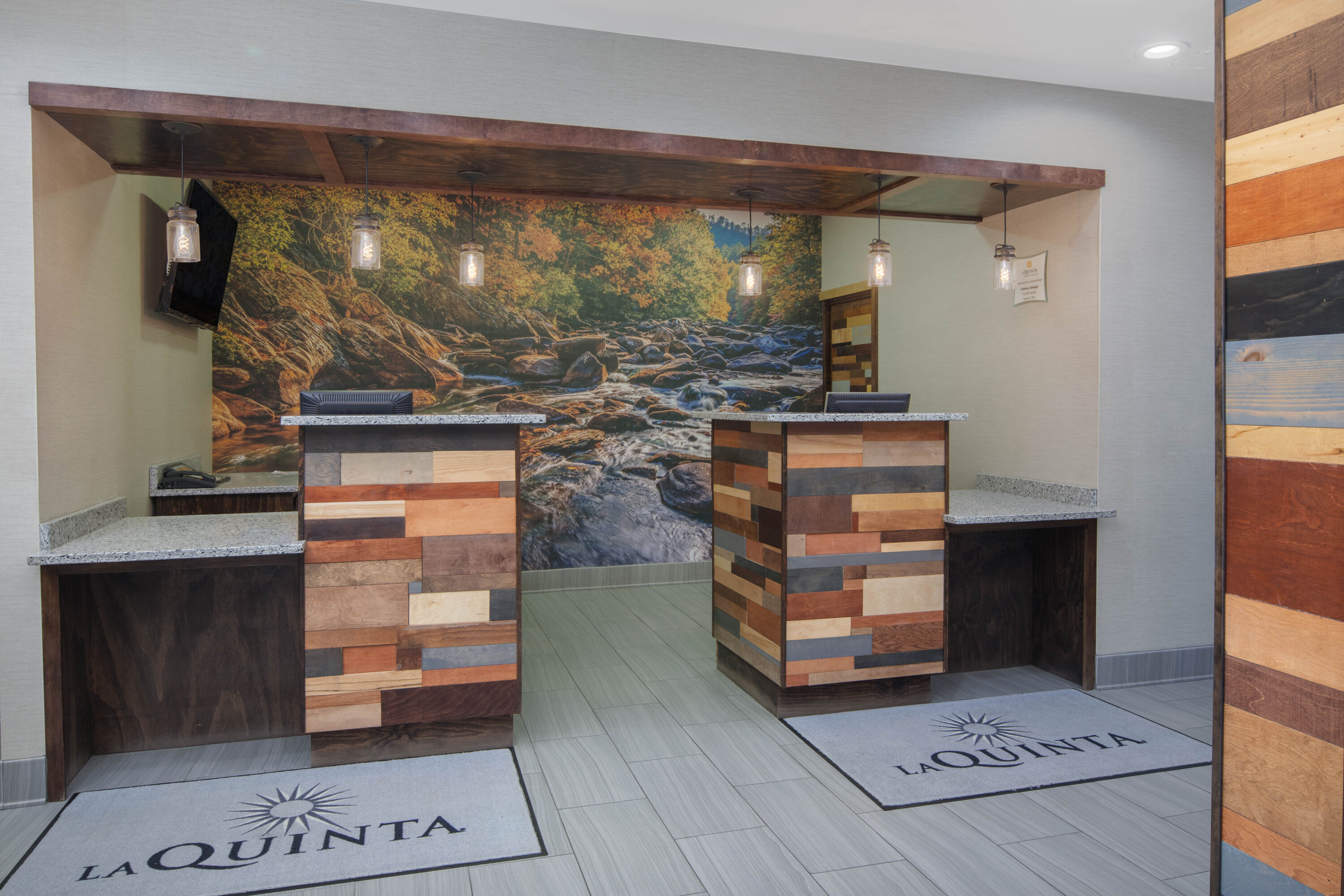 La Quinta Inn by Wyndham Calhoun South I-75 | Calhoun, GA Hotels