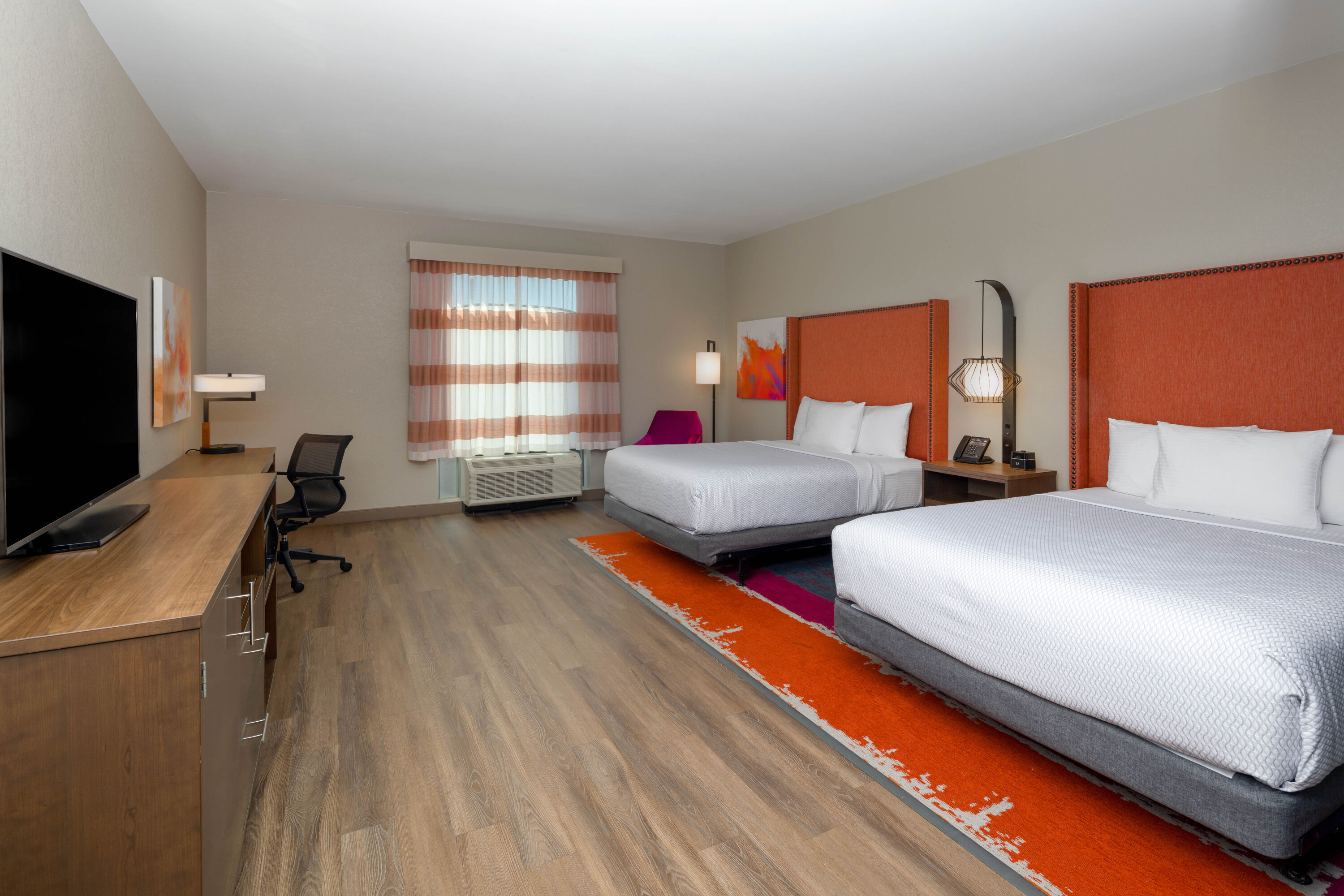 La Quinta Inn & Suites by Wyndham Perry | Perry, GA Hotels