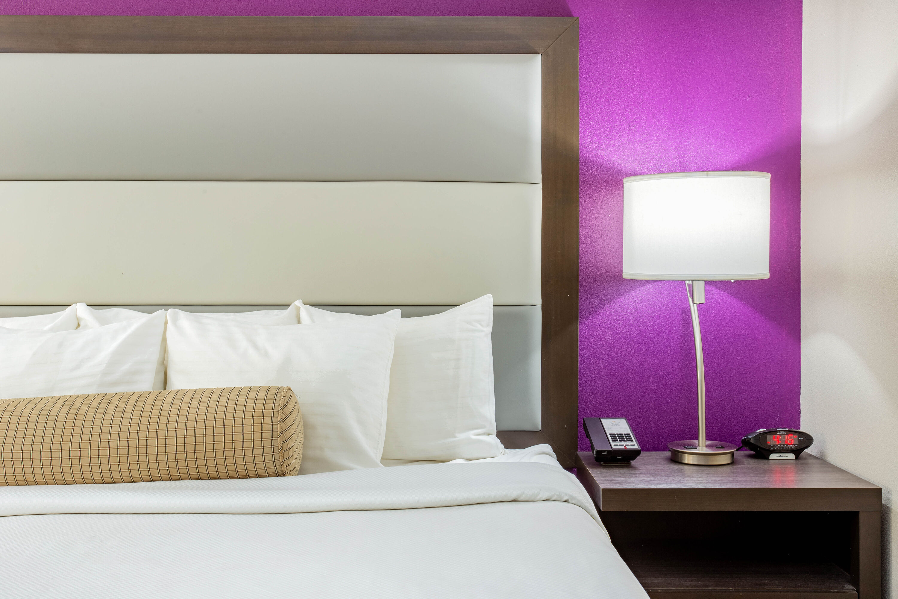 La Quinta Inn & Suites by Wyndham Springfield IL | Springfield, IL Hotels