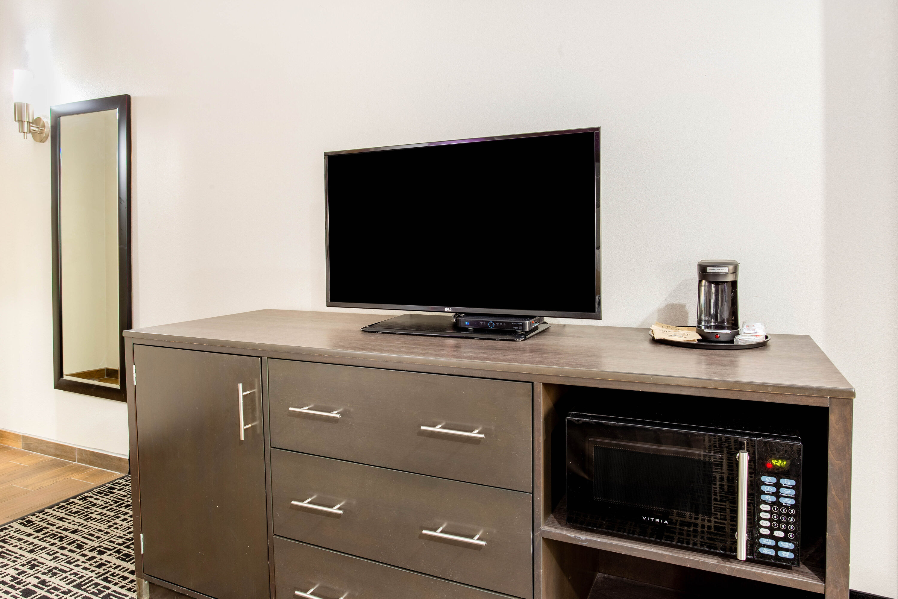 La Quinta Inn & Suites by Wyndham Springfield IL | Springfield, IL Hotels