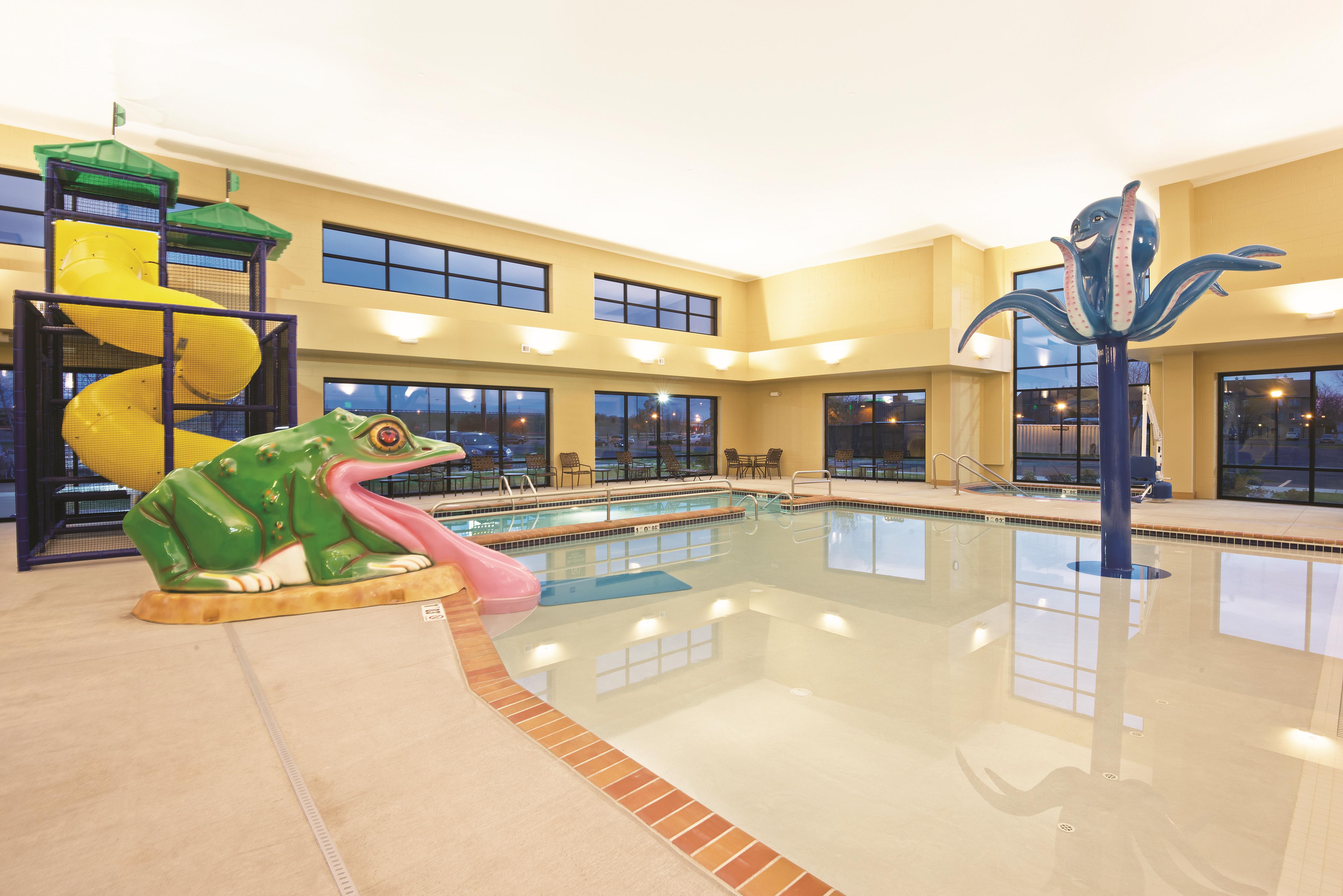La Quinta Inn & Suites by Wyndham Billings | Billings, MT Hotels