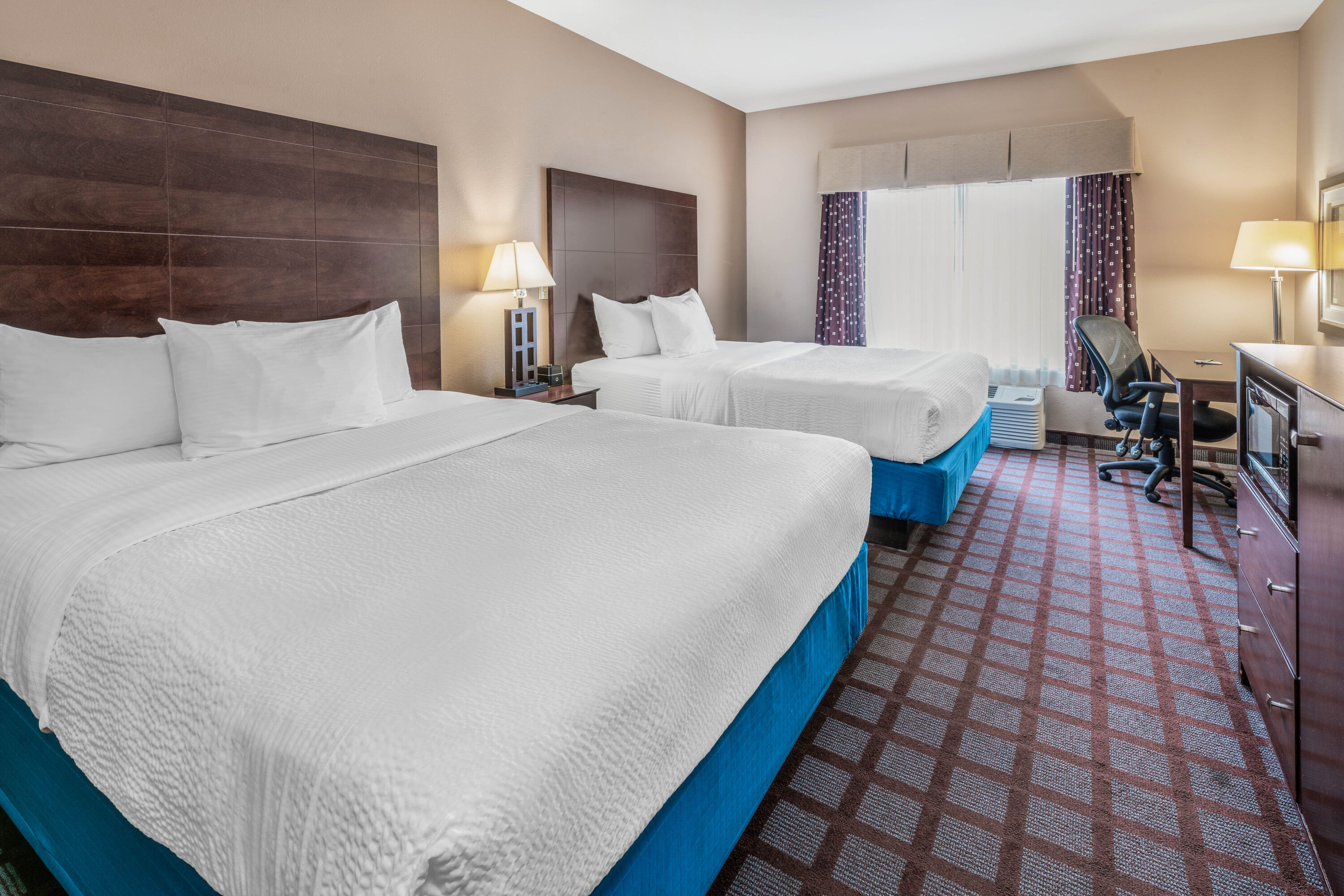 La Quinta Inn & Suites by Wyndham Bozeman | Bozeman, MT Hotels