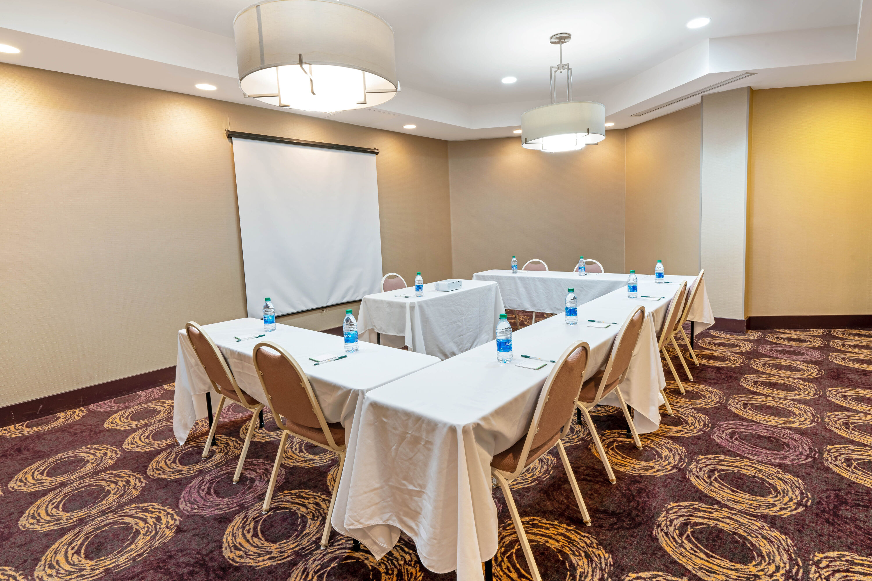 La Quinta Inn & Suites by Wyndham Butte | Butte, MT Hotels