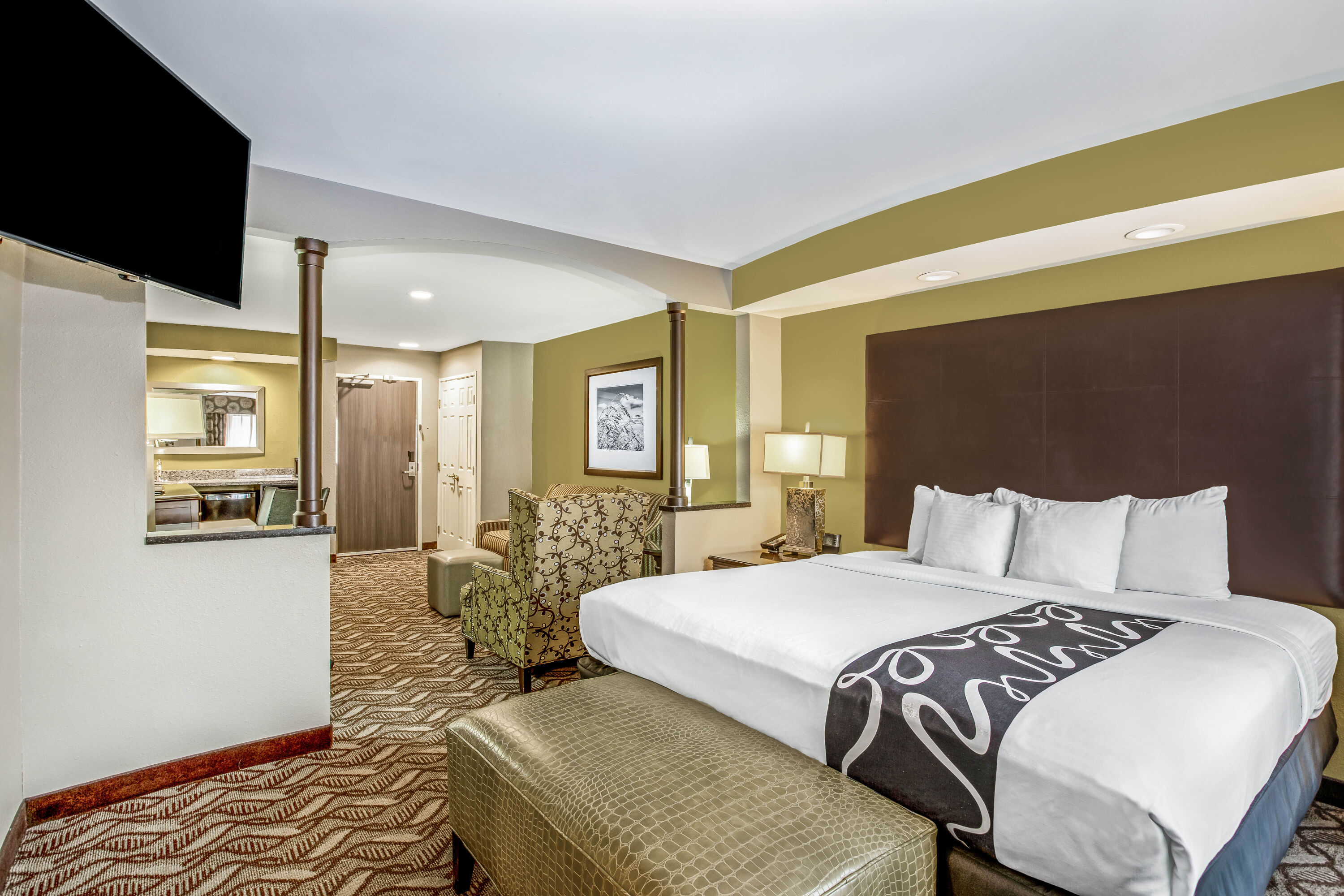 La Quinta Inn & Suites by Wyndham Kearney | Kearney, NE Hotels