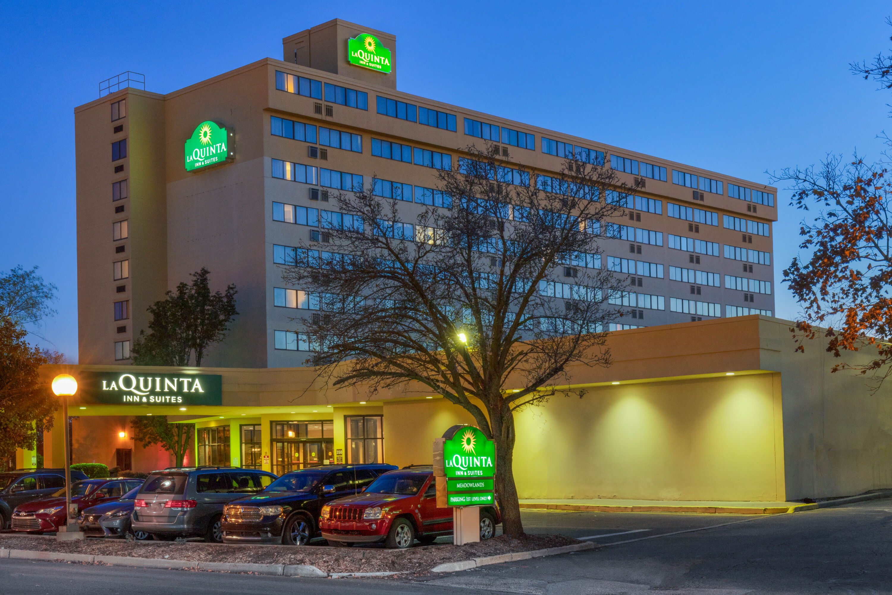 La Quinta Inn & Suites by Wyndham Secaucus Meadowlands | Secaucus, NJ ...