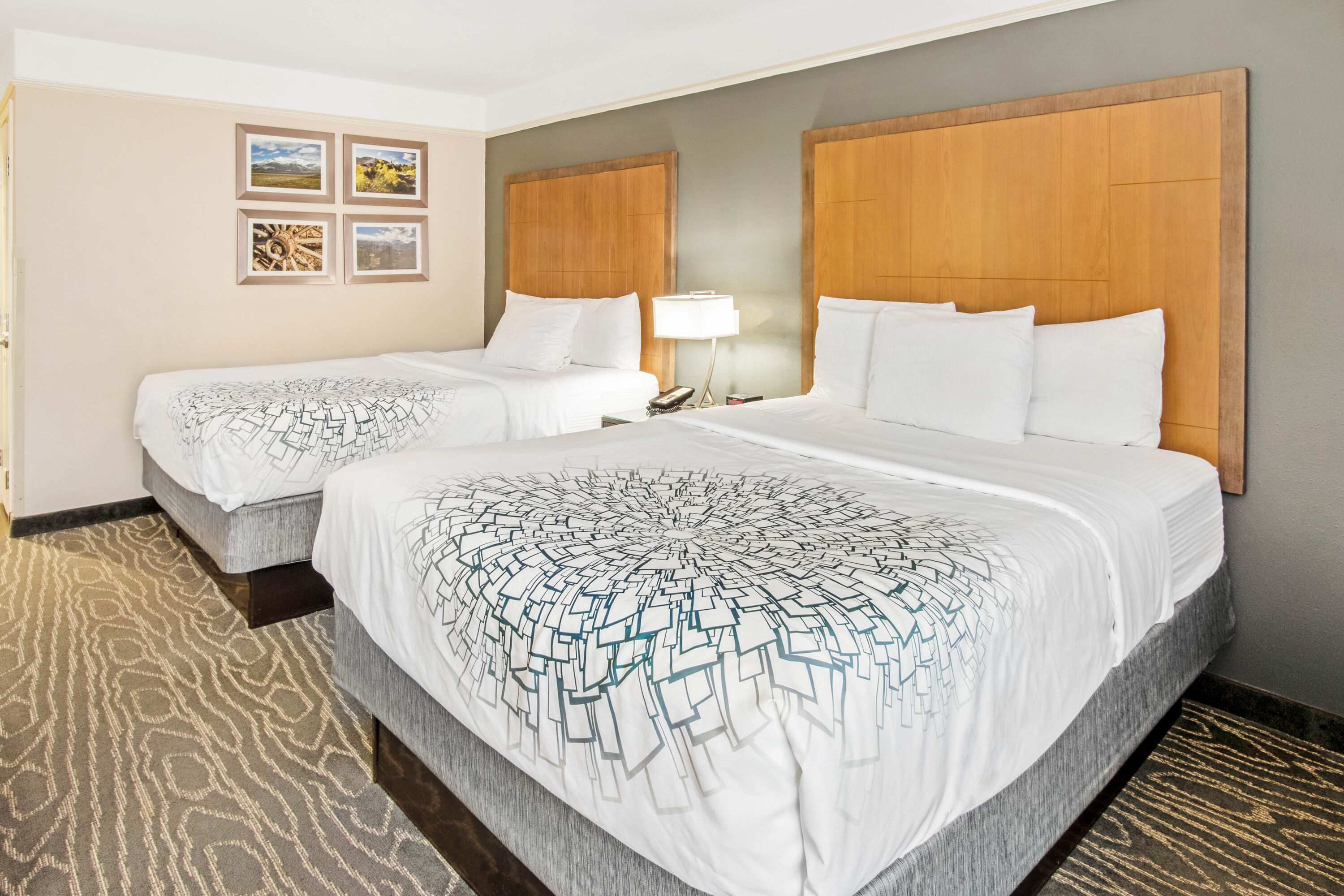 La Quinta Inn & Suites by Wyndham Ruidoso Downs | Ruidoso Downs, NM Hotels