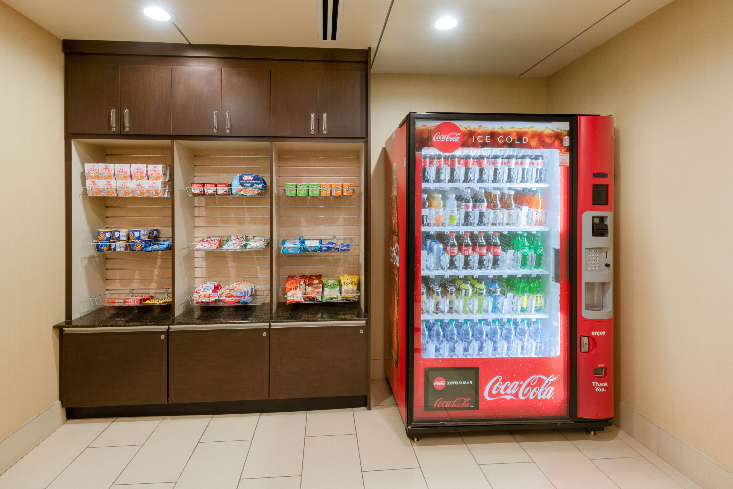 La Quinta Inn & Suites by Wyndham Columbus - Grove City | Grove City ...