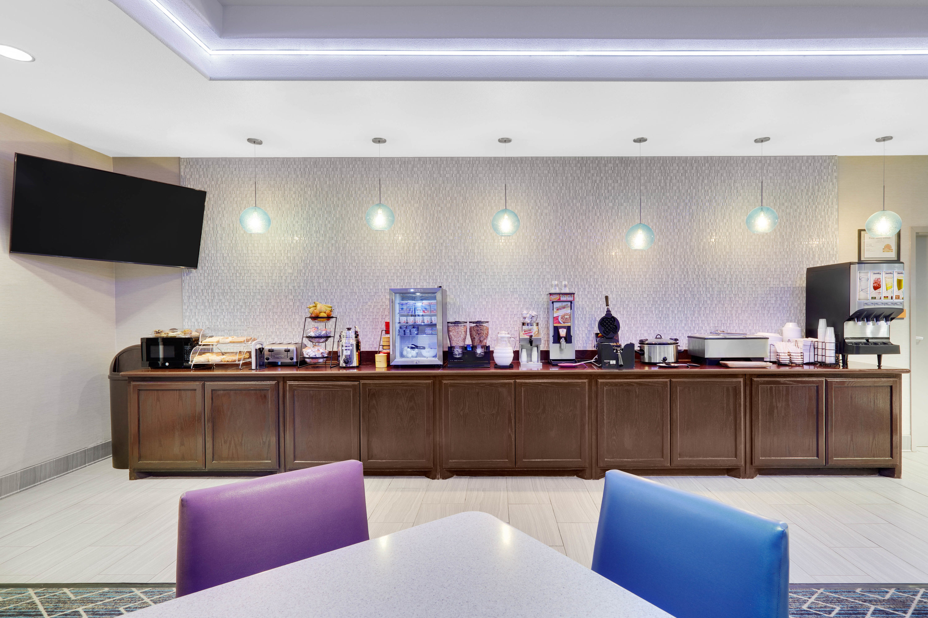 La Quinta Inn & Suites by Wyndham Big Spring | Big Spring, TX Hotels