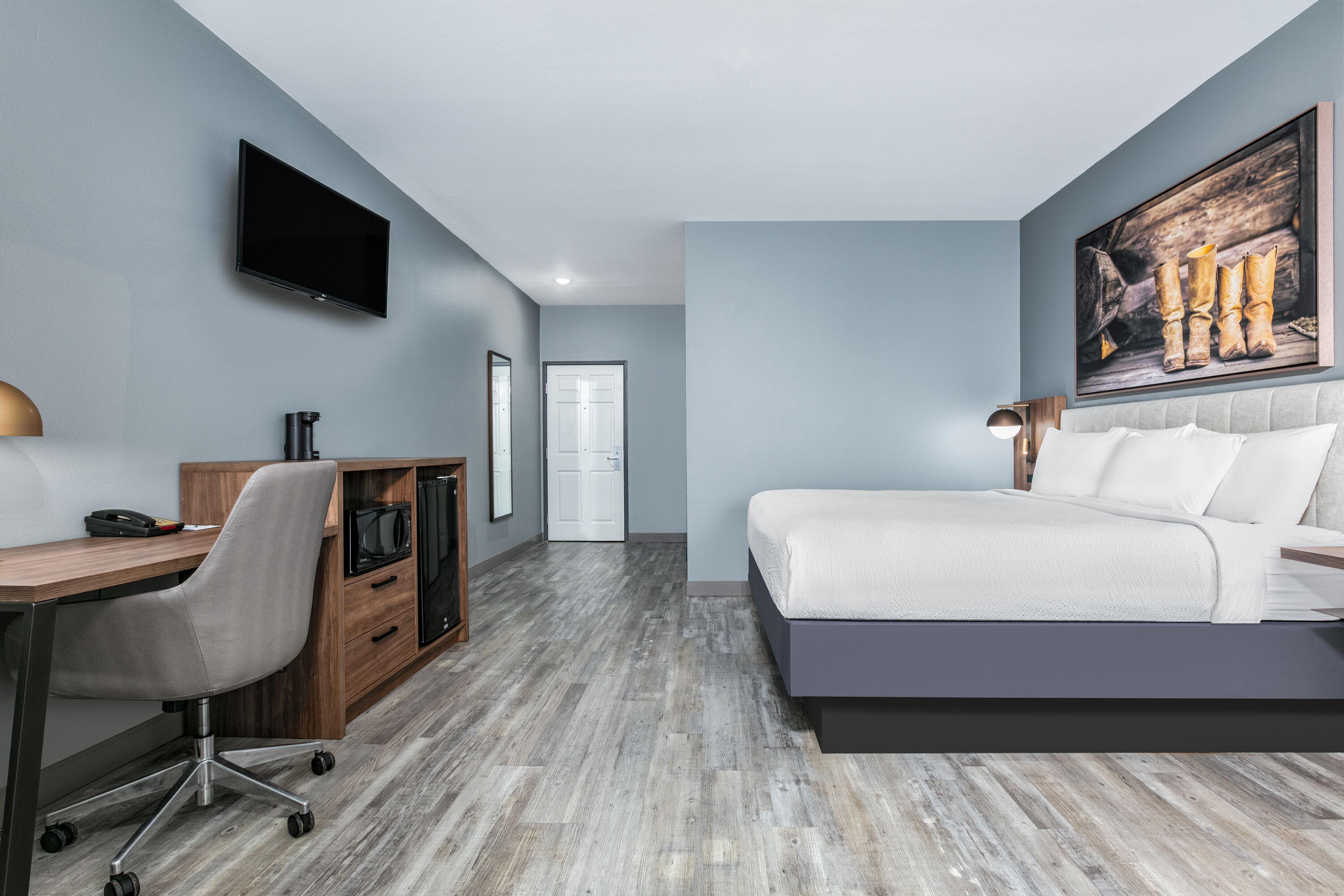 La Quinta Inn & Suites by Wyndham Decatur | Decatur, TX Hotels
