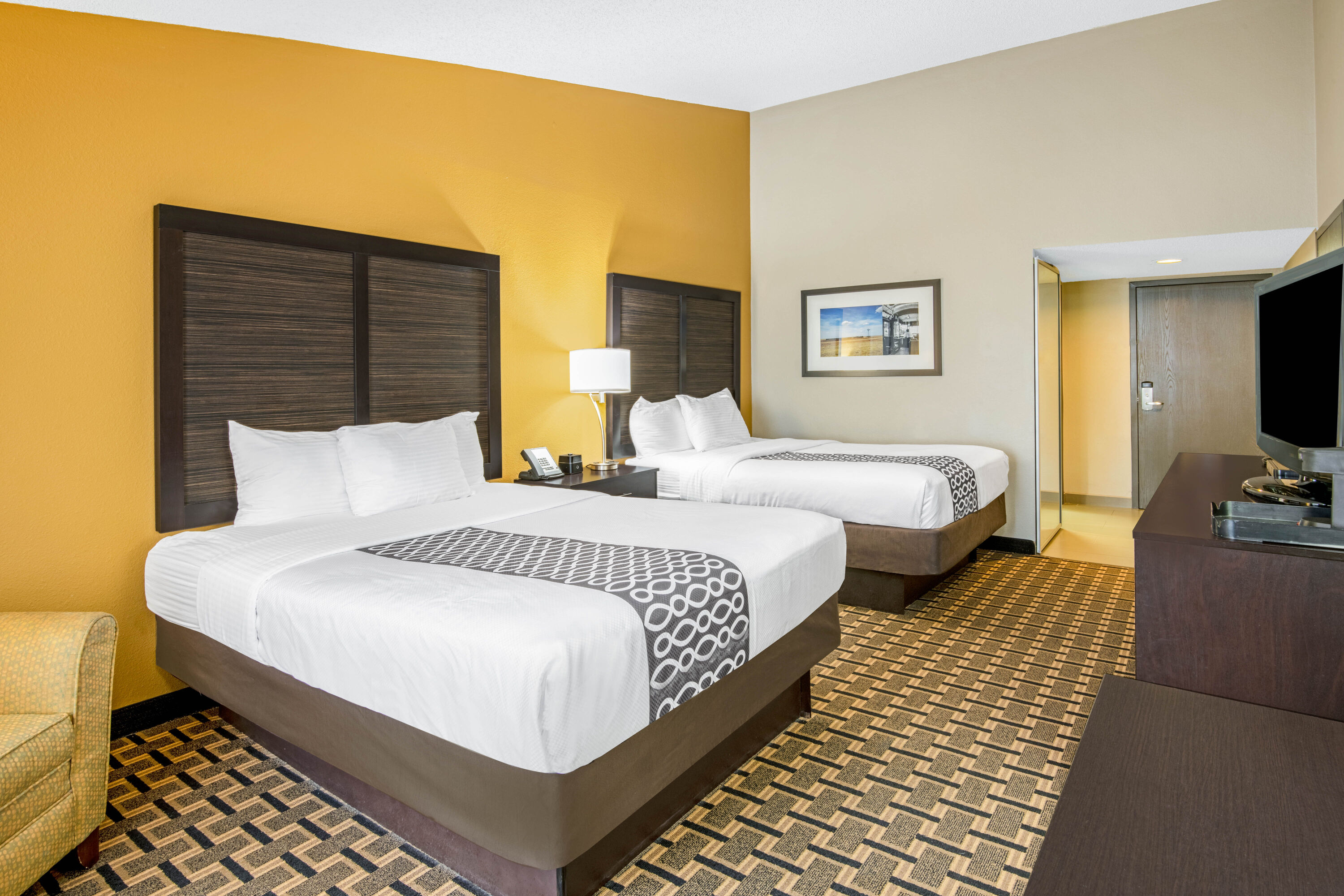 La Quinta Inn & Suites by Wyndham Denison - N. Lake Texoma | Denison ...