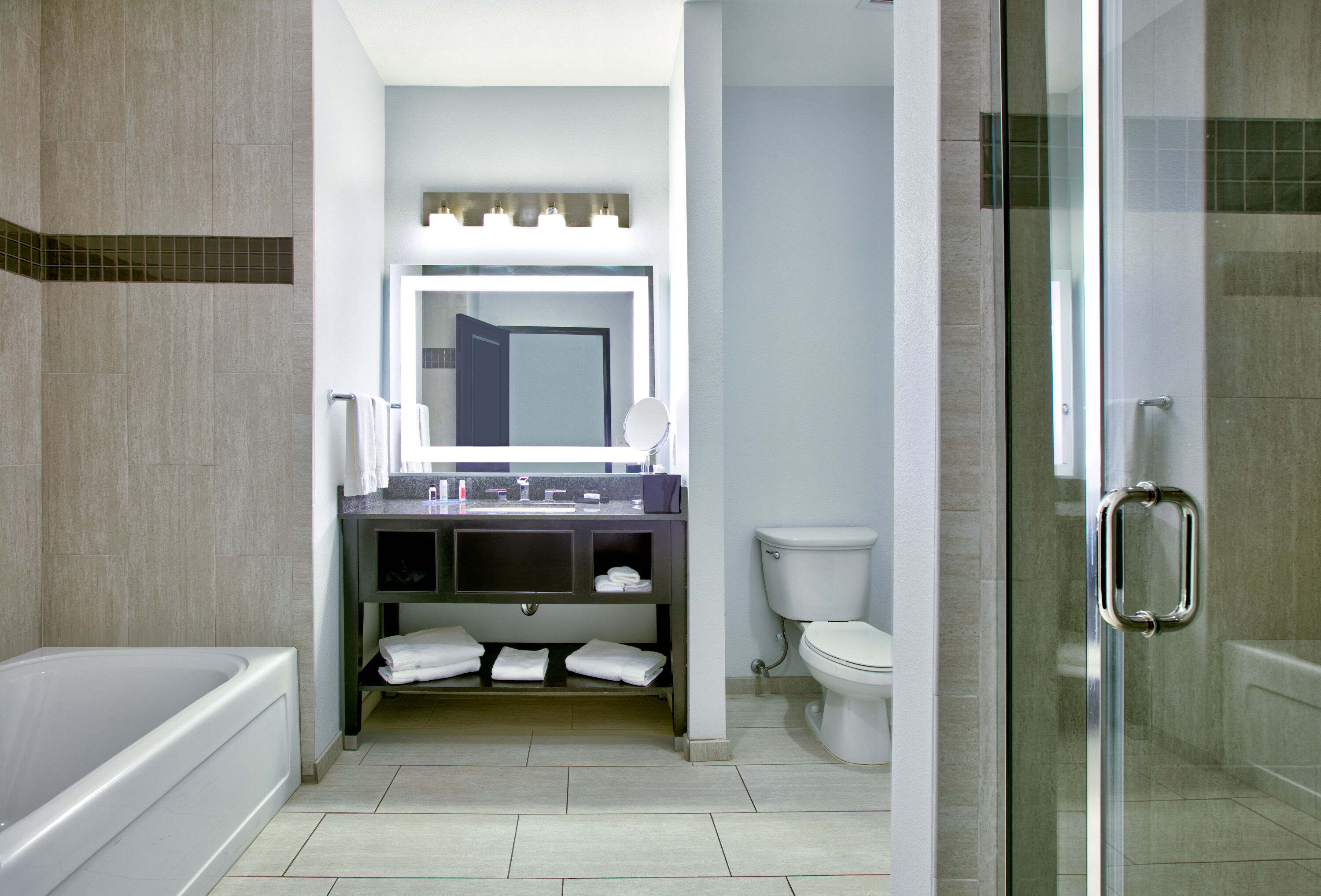 La Quinta Inn & Suites by Wyndham Lubbock Southwest | Lubbock, TX Hotels