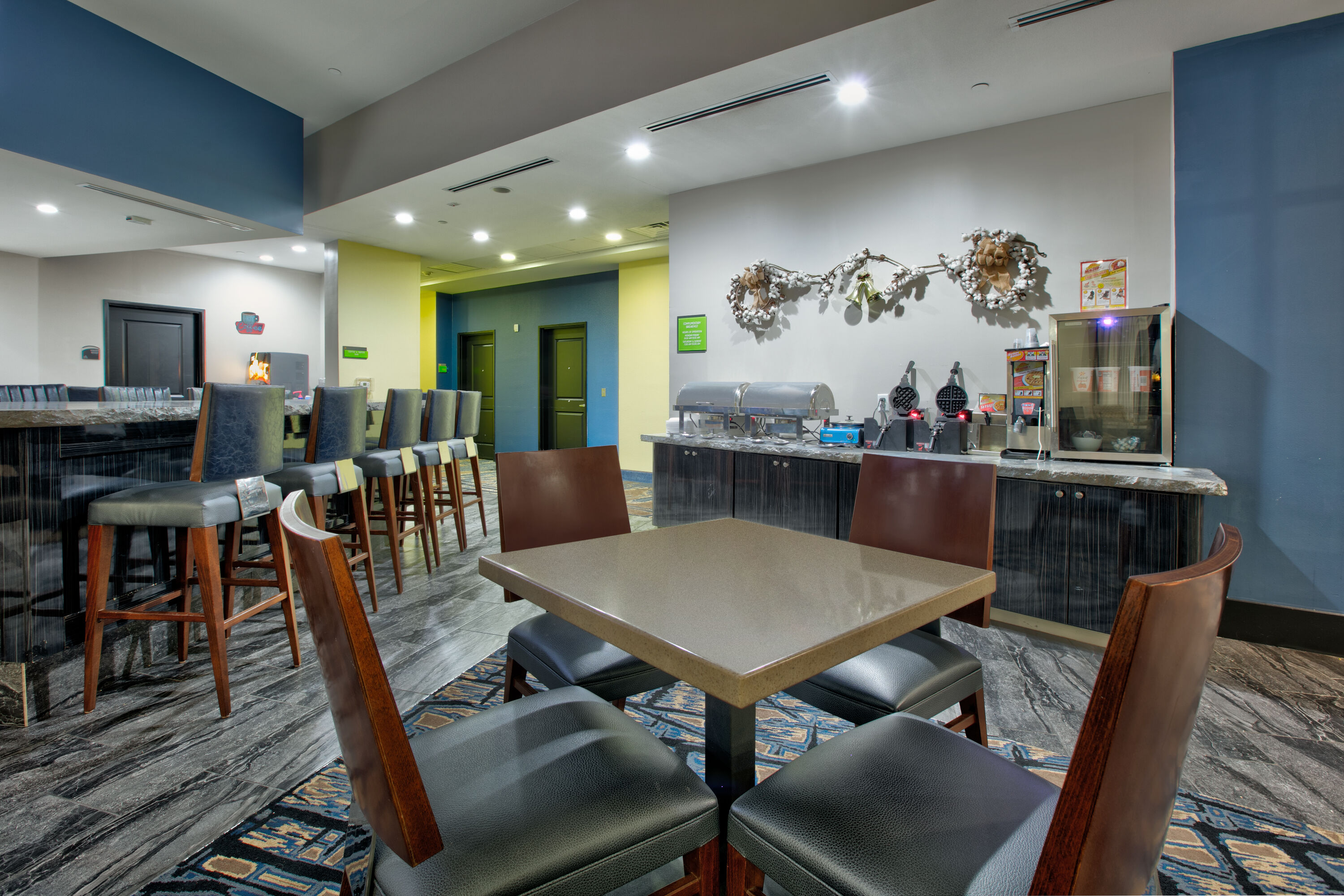 La Quinta Inn & Suites by Wyndham Lubbock Southwest | Lubbock, TX Hotels