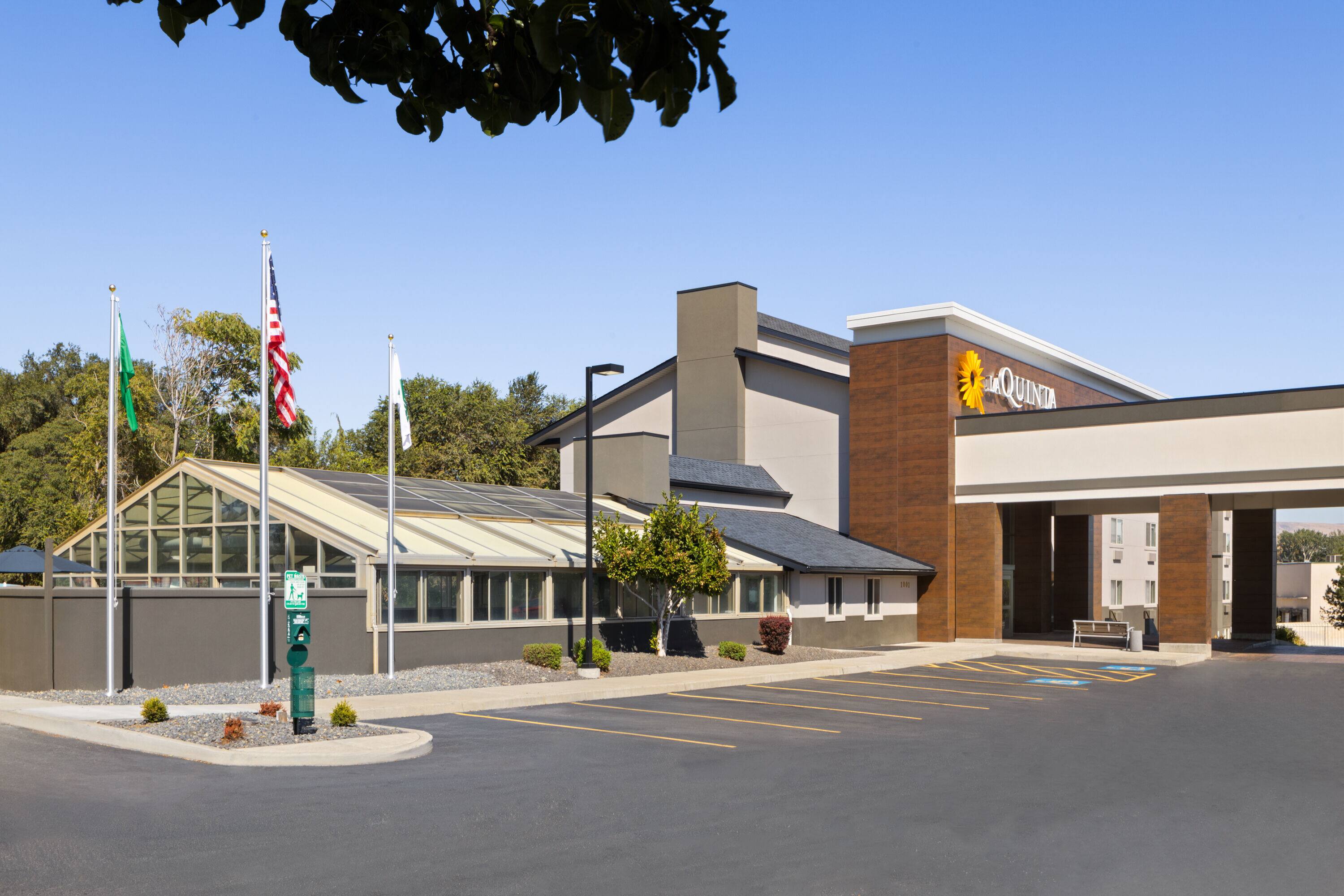 La Quinta Inn & Suites by Wyndham Yakima Downtown | Yakima, WA Hotels