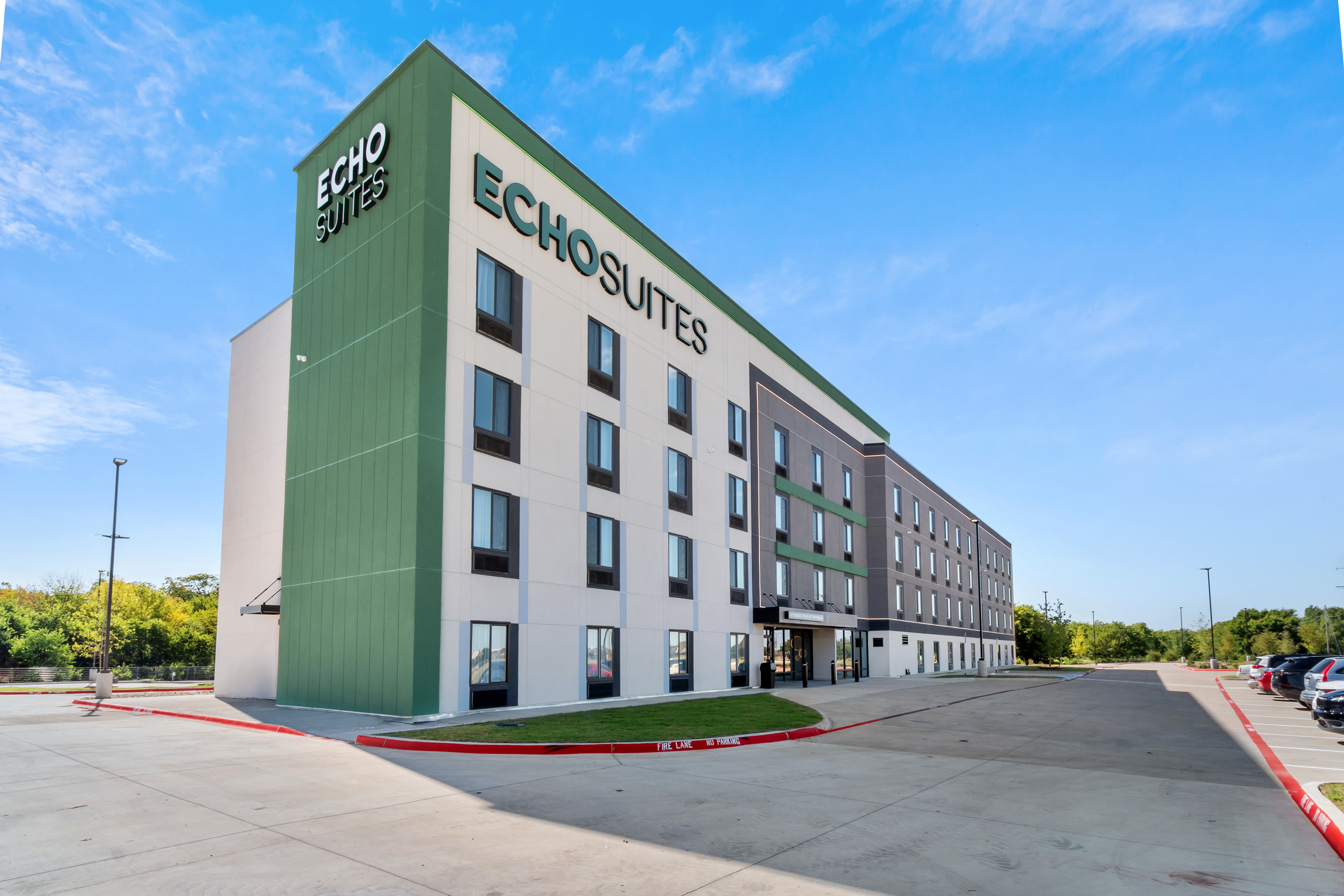 ECHO Suites Extended Stay by Wyndham Dallas Plano/Frisco