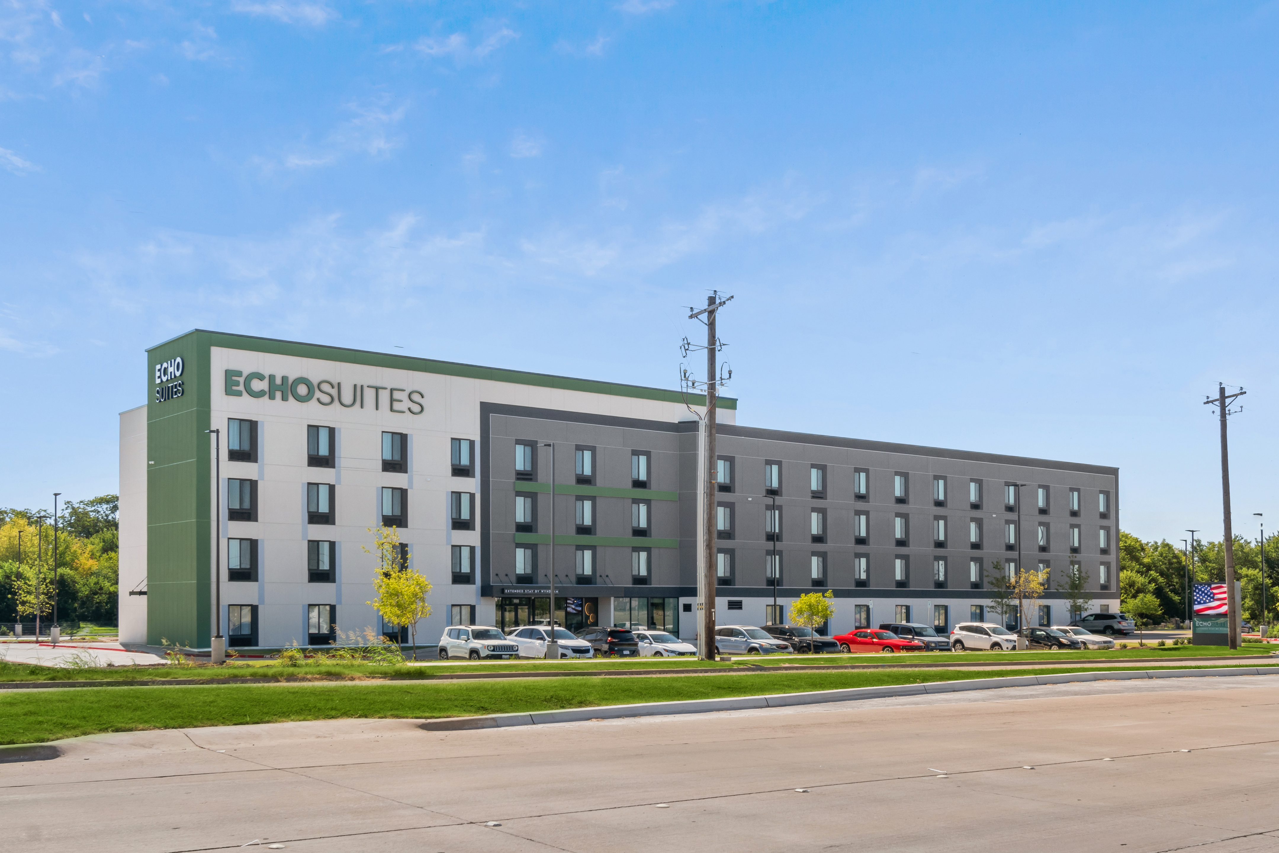 ECHO Suites Extended Stay by Wyndham Dallas Plano/Frisco