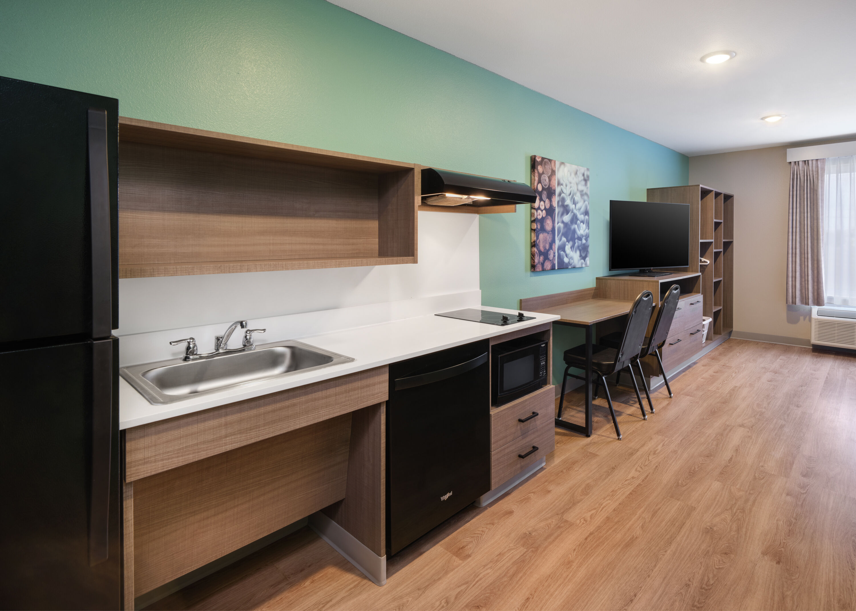 ECHO Suites Extended Stay by Wyndham Dallas Plano/Frisco