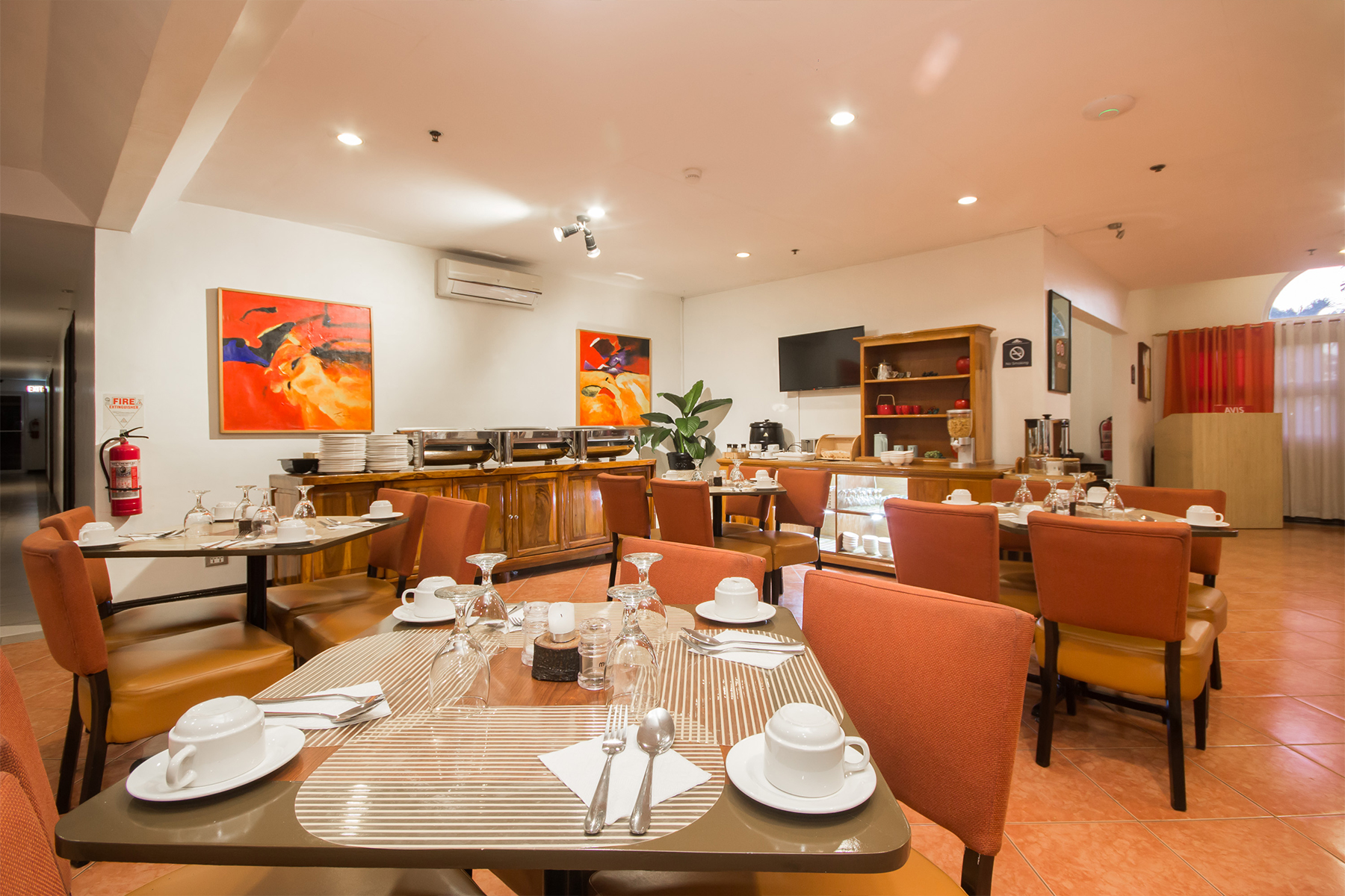 Microtel by Wyndham Eagle Ridge | Cavite, PH Hotels