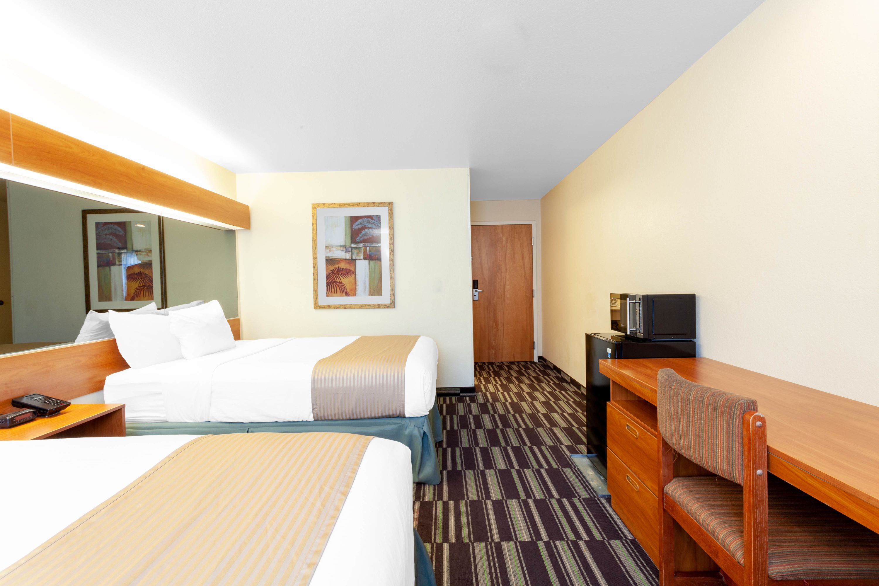 Microtel Inn & Suites by Wyndham Gulf Shores | Gulf Shores, AL Hotels