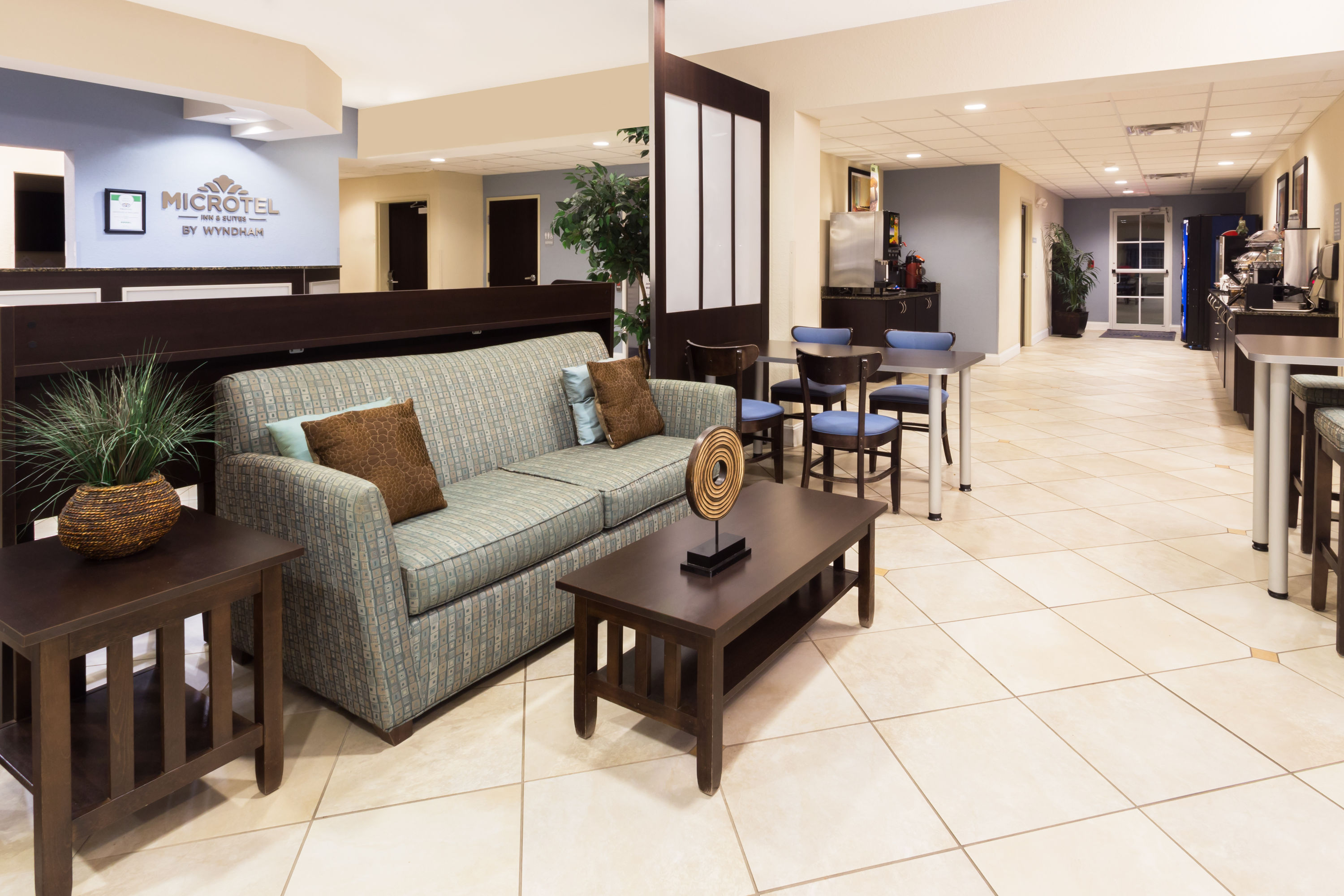 Microtel Inn & Suites by Wyndham Spring Hill/Weeki Wachee | Spring Hill ...