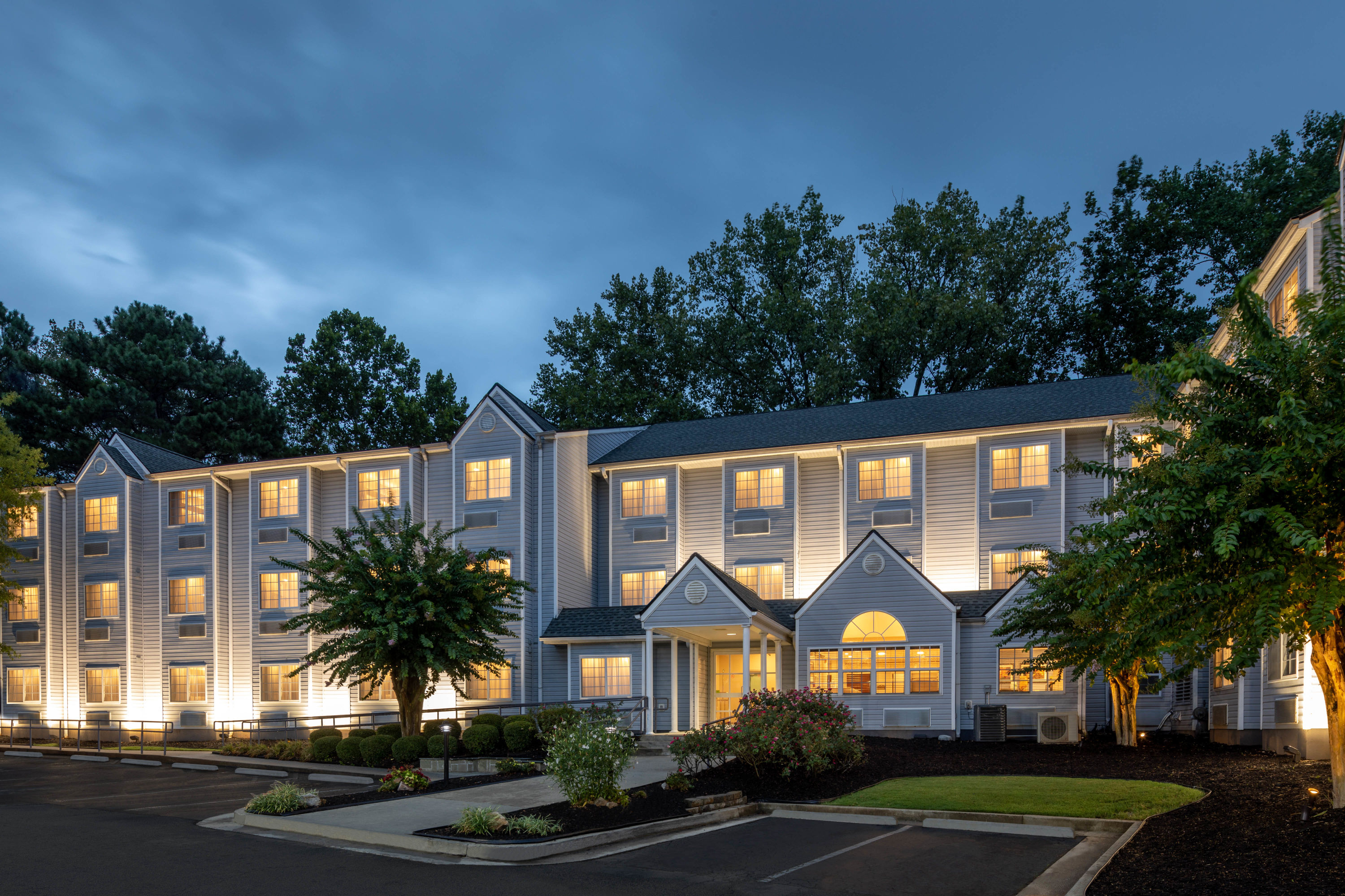 Microtel Inn & Suites by Wyndham Atlanta/Buckhead Area | Atlanta, GA Hotels