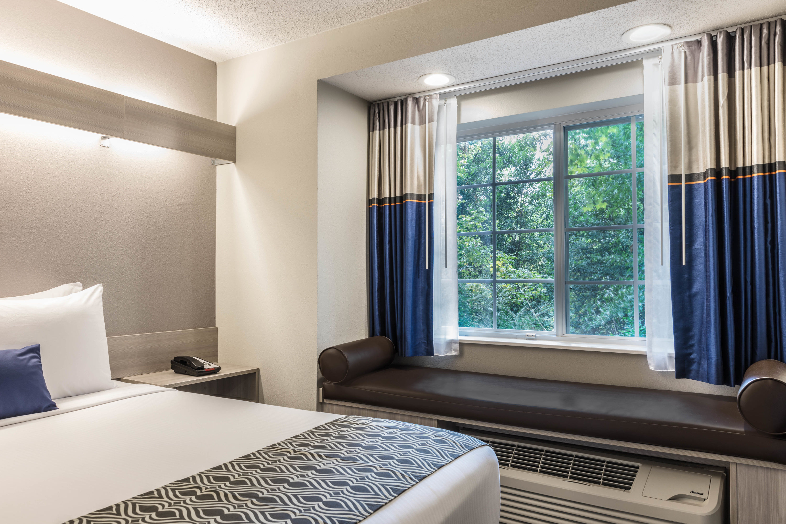 Microtel Inn & Suites by Wyndham Atlanta/Buckhead Area | Atlanta, GA Hotels