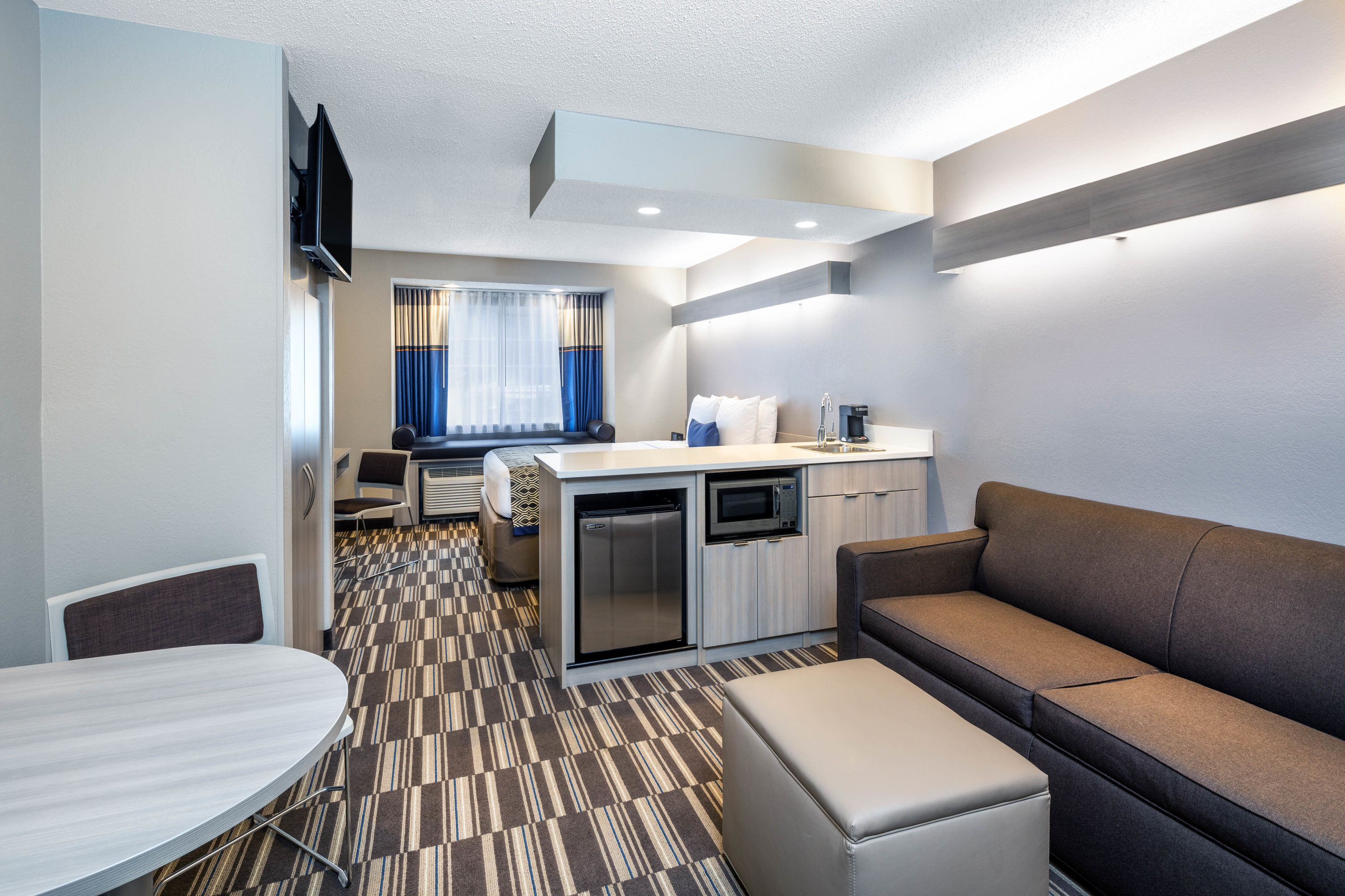 Microtel Inn & Suites by Wyndham Atlanta/Buckhead Area | Atlanta, GA Hotels