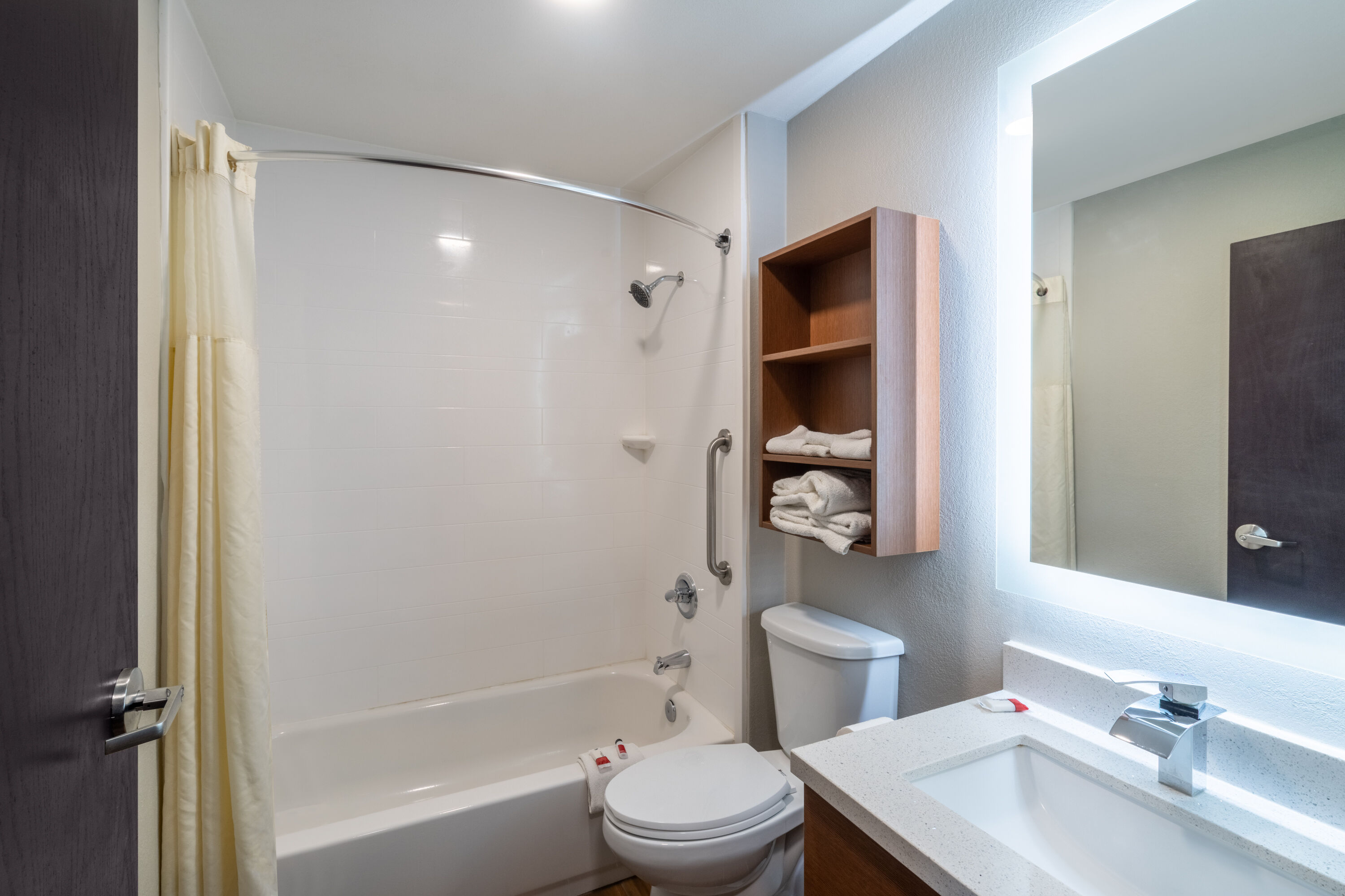 Microtel Inn & Suites by Wyndham Pooler/Savannah | Pooler, GA Hotels