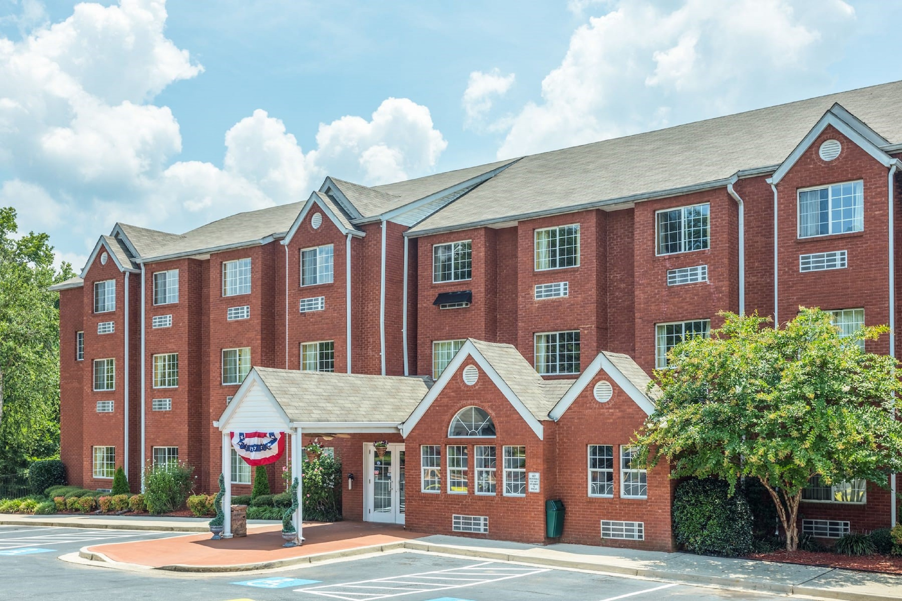 Microtel Inn & Suites by Wyndham Stockbridge/Atlanta I-75 | Stockbridge ...