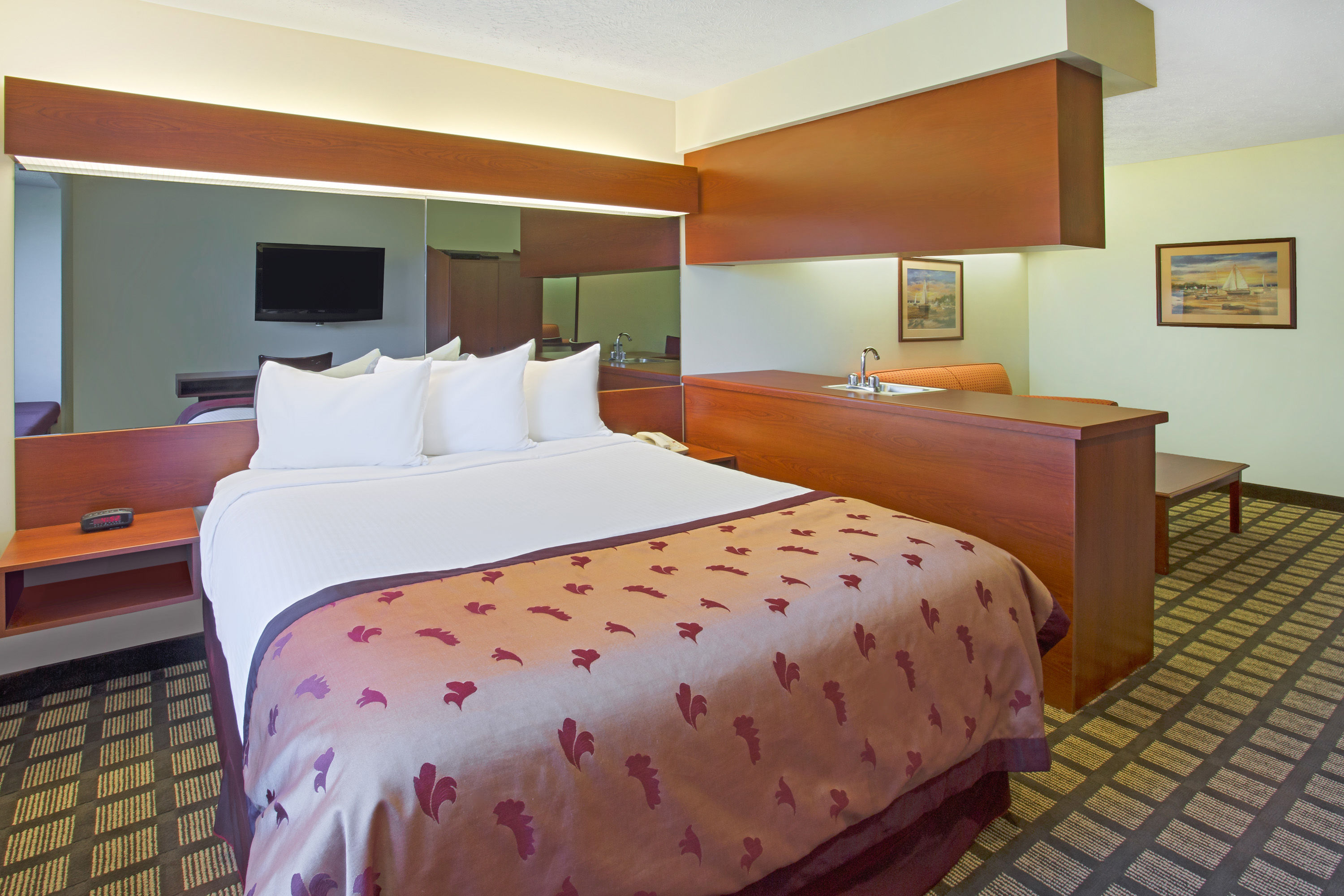 Microtel Inn & Suites by Wyndham Holland | Holland, MI Hotels