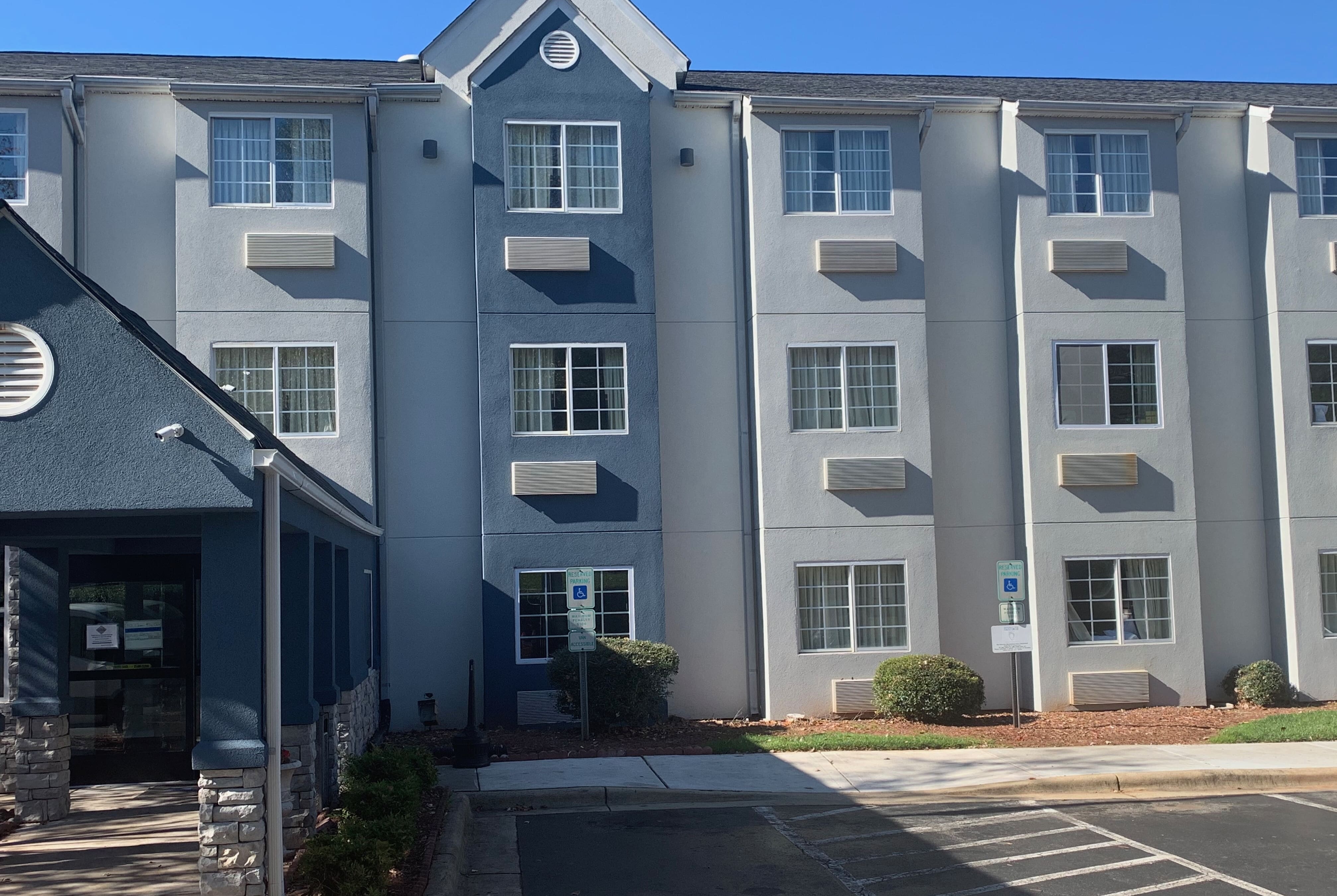 Microtel Inn & Suites by Wyndham Charlotte Airport | Charlotte, NC Hotels