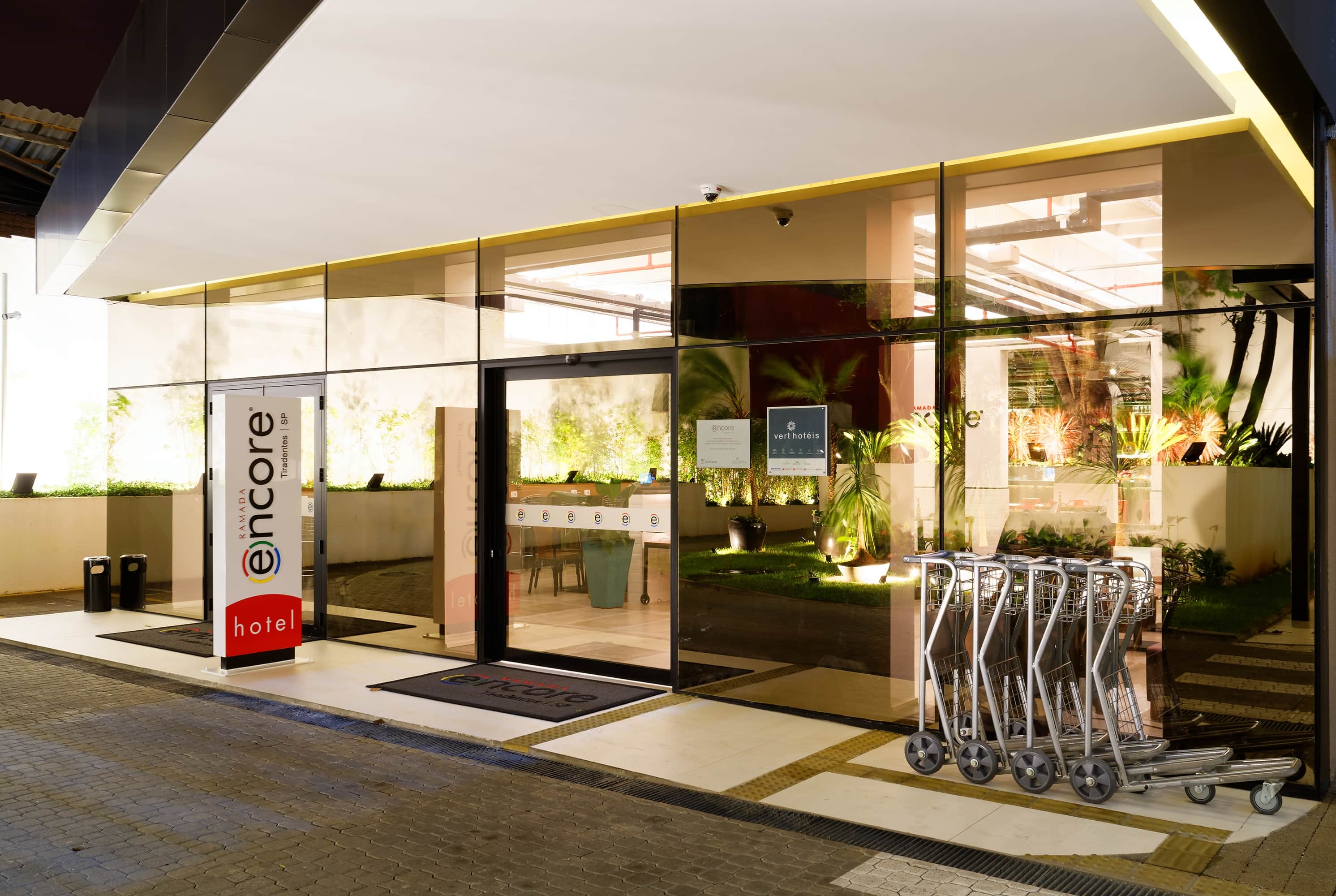 Ramada Encore by Wyndham Sao Paulo Tiradentes | Hotéis em Sao Paulo, BR
