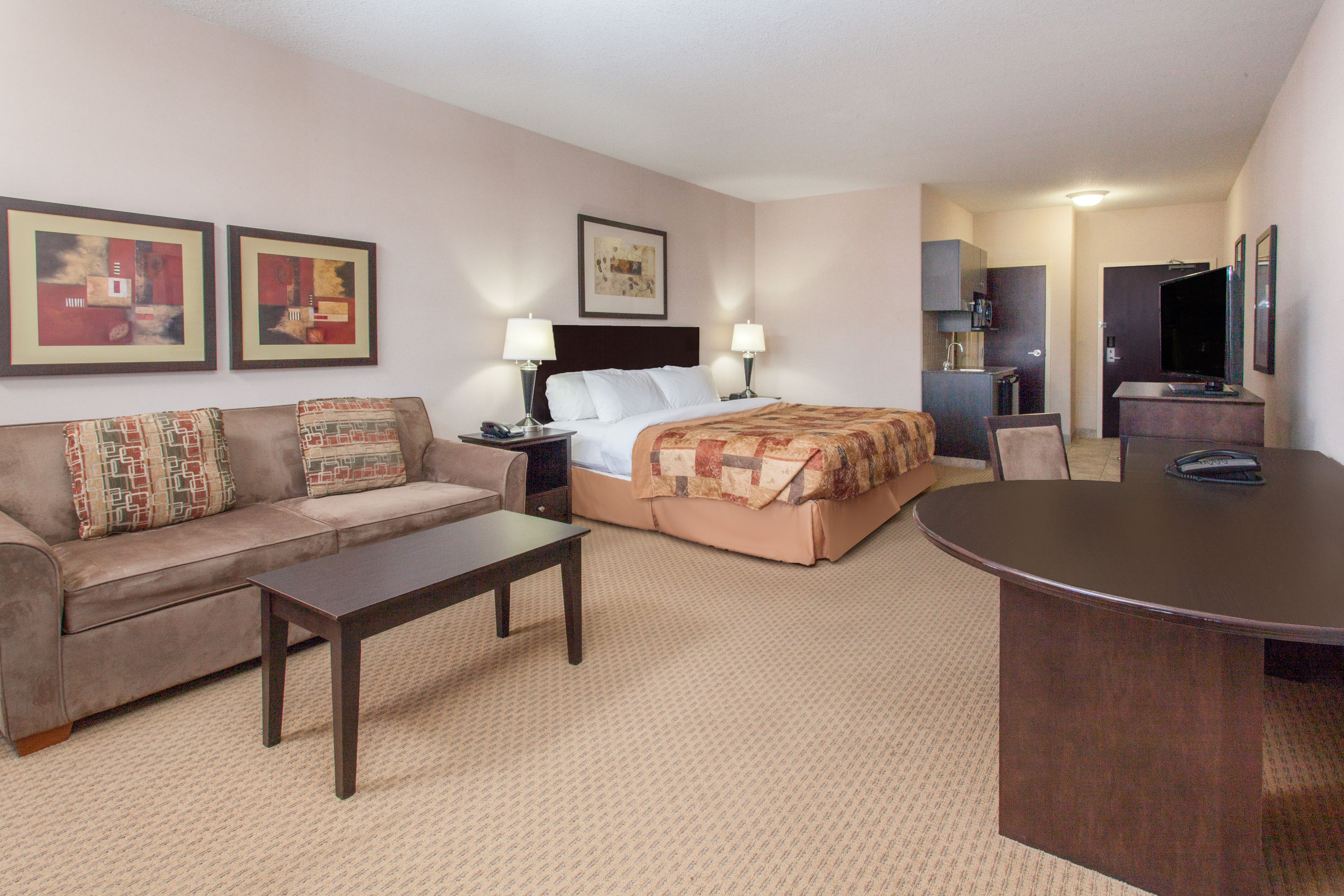 Ramada by Wyndham Brooks | Brooks, AB Hotels