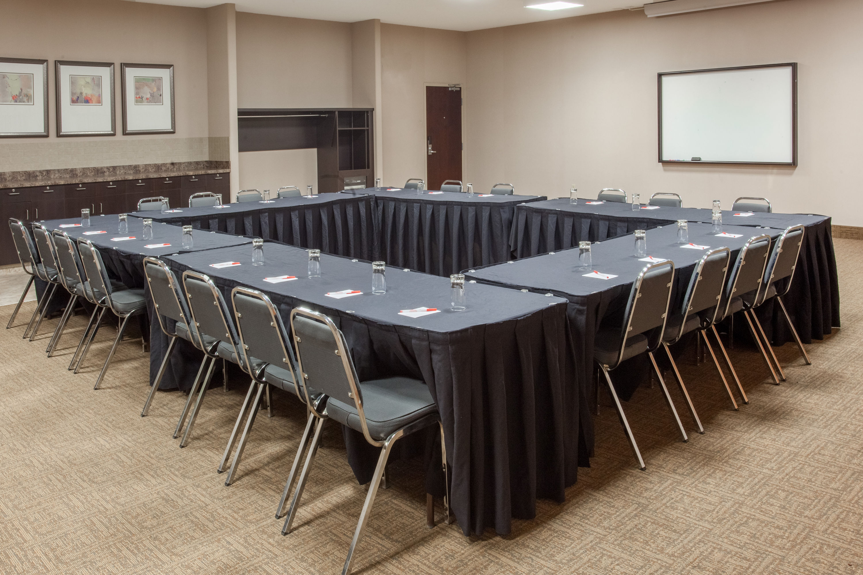 Ramada by Wyndham Brooks | Brooks, AB Hotels