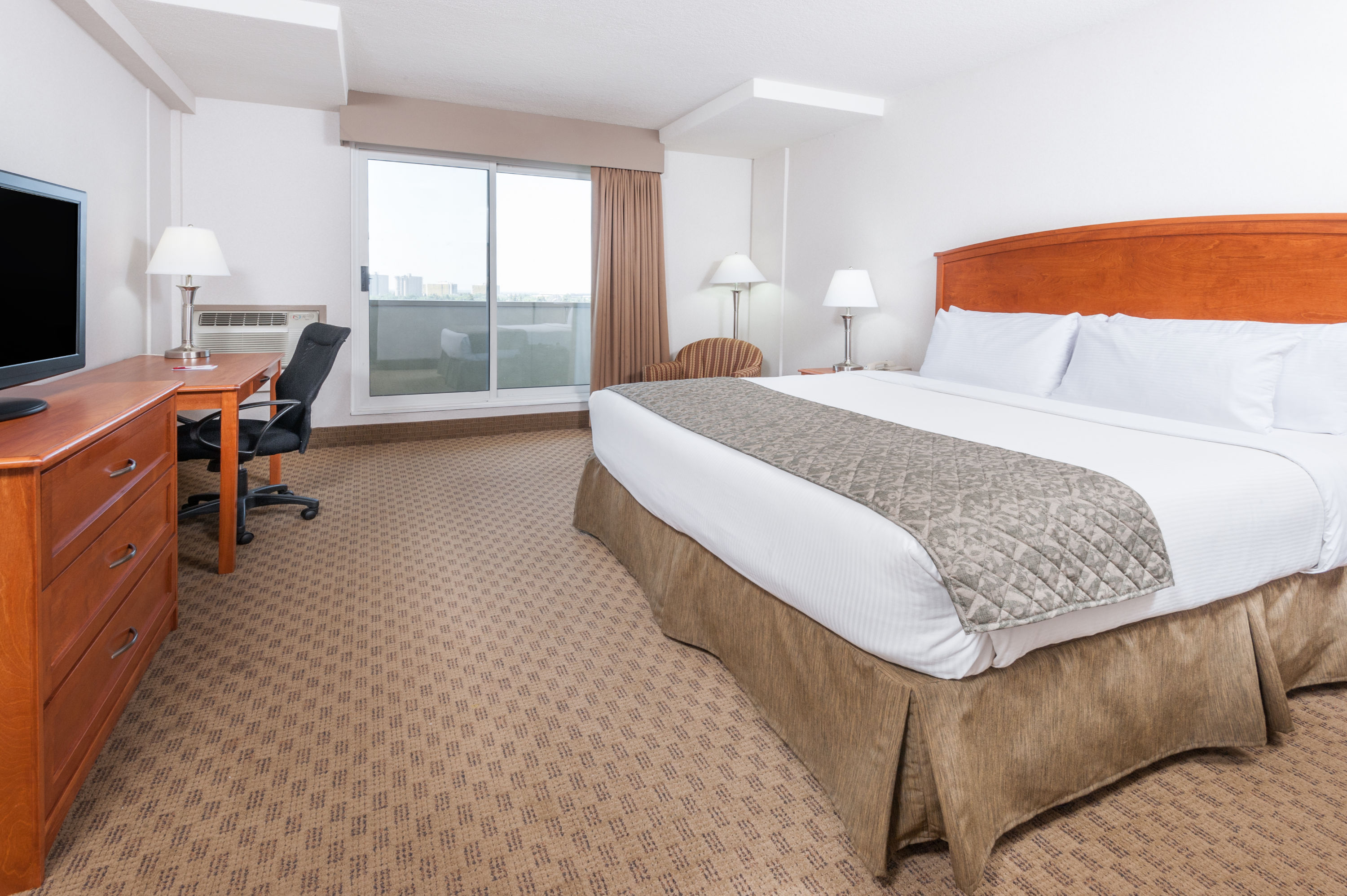Ramada by Wyndham Edmonton South | Edmonton, AB Hotels