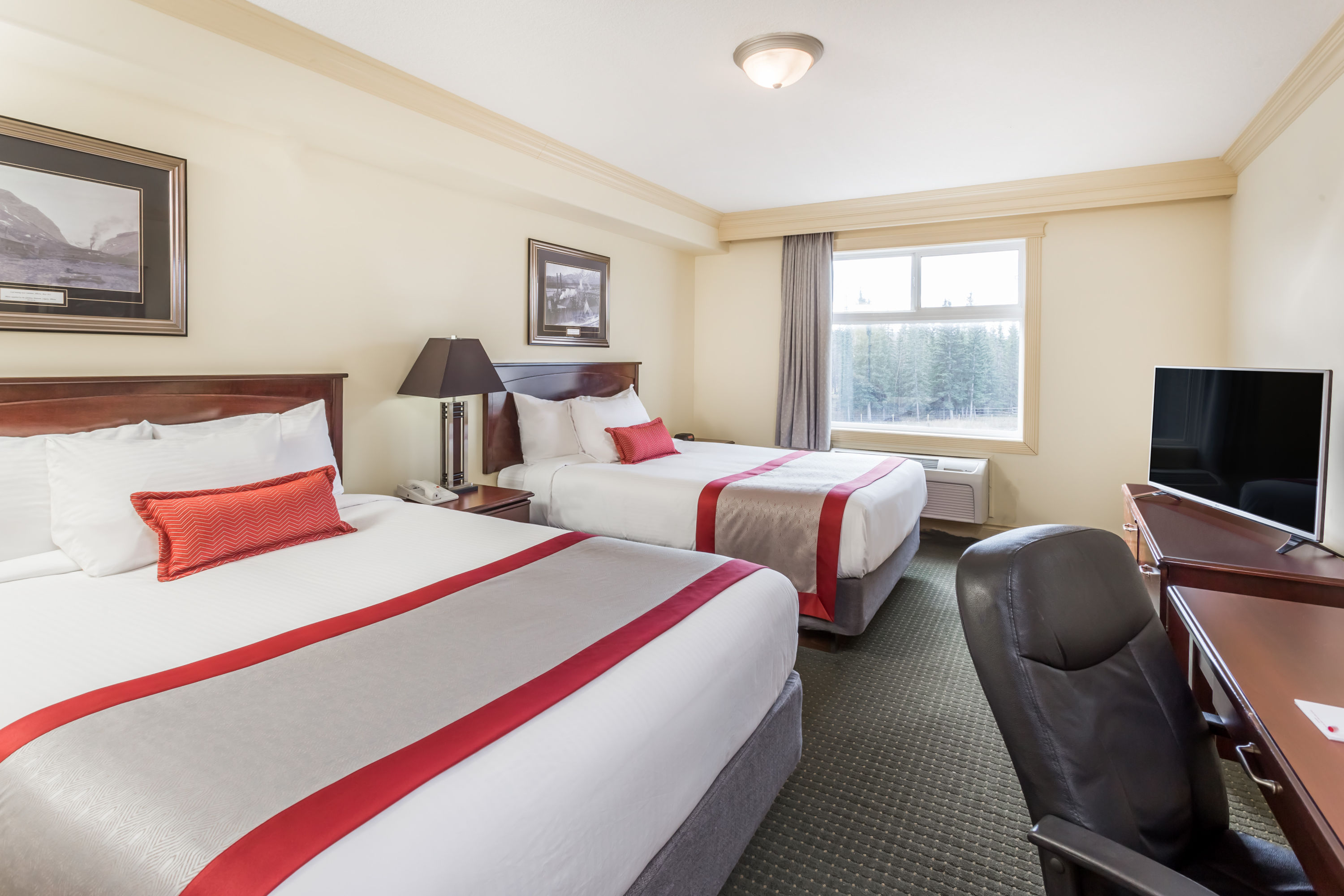 Ramada by Wyndham Hinton | Hinton, AB Hotels