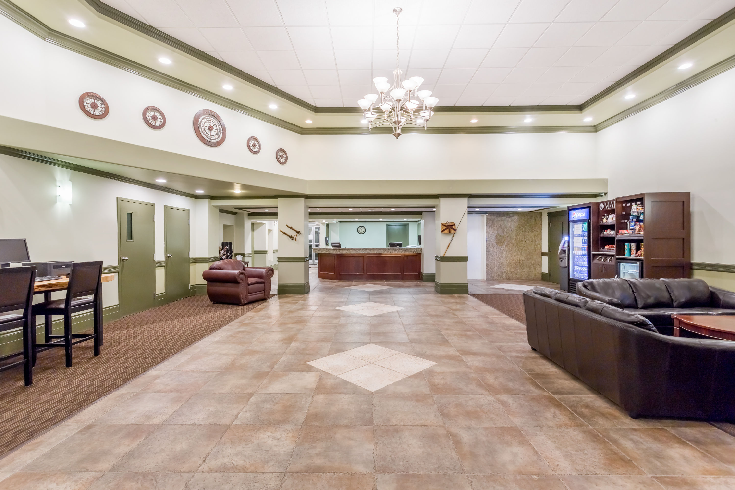 Ramada by Wyndham Hinton | Hinton, AB Hotels