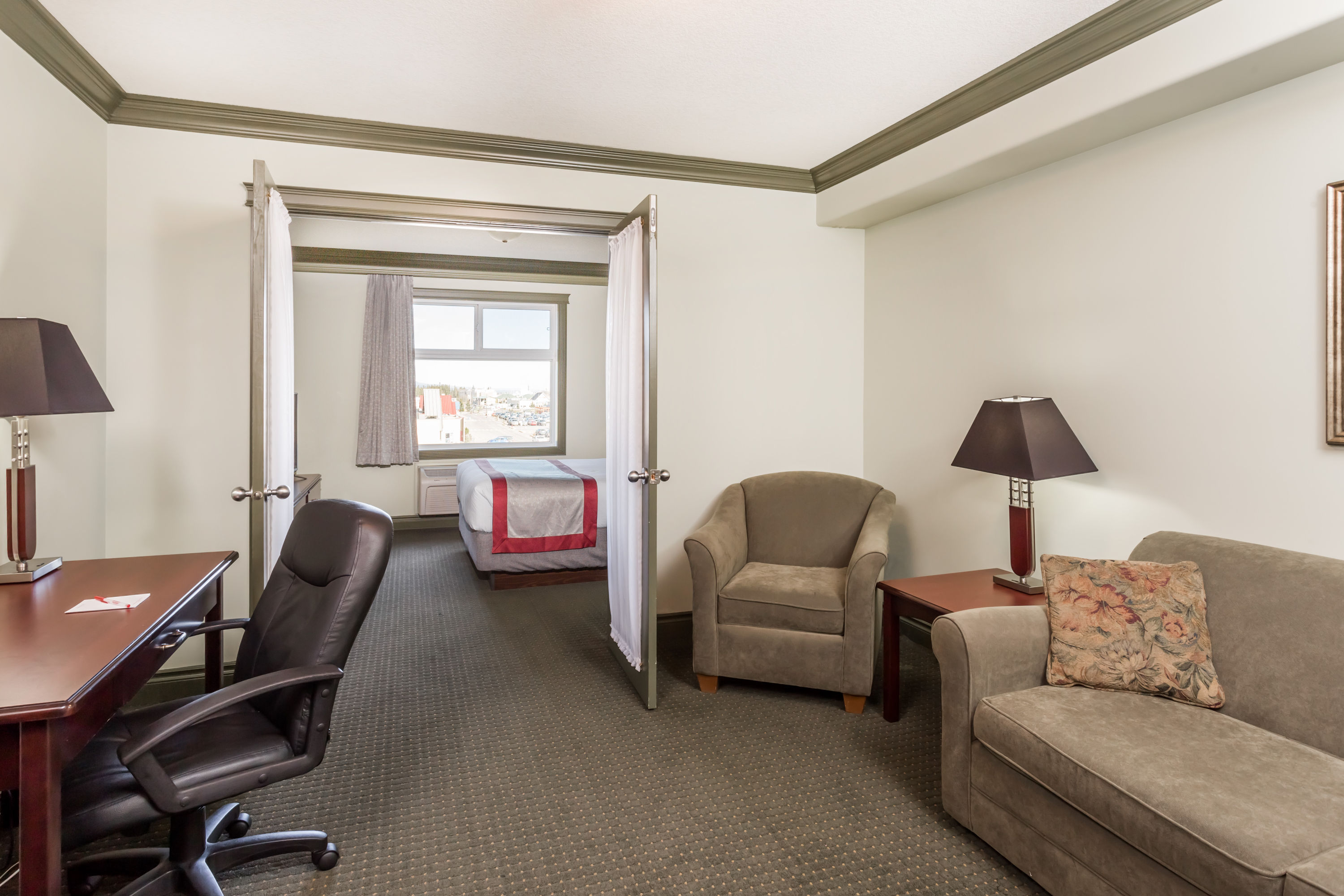 Ramada by Wyndham Hinton | Hinton, AB Hotels