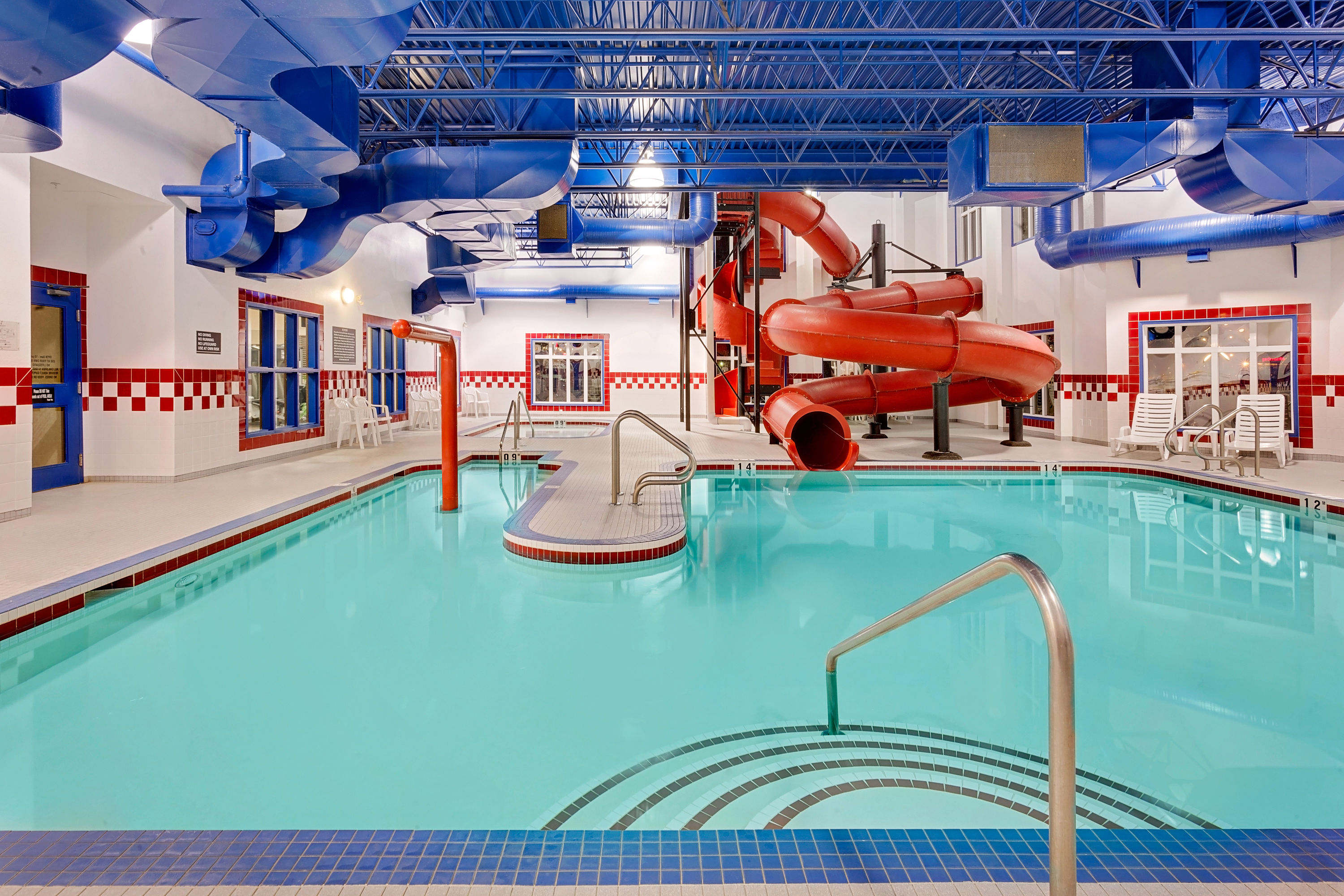 Ramada by Wyndham Stettler | Stettler, AB Hotels