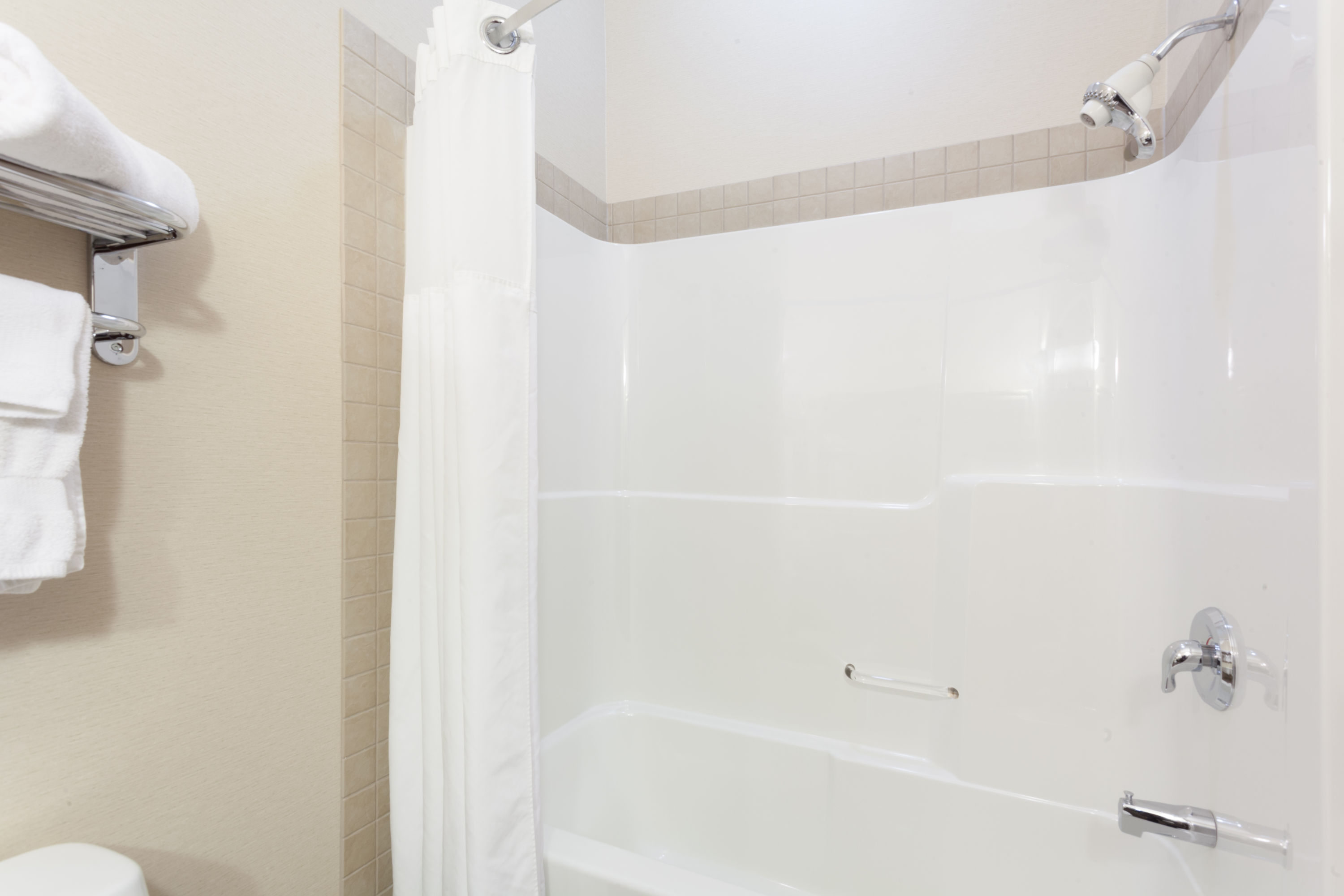 Ramada by Wyndham Westlock | Westlock, AB Hotels