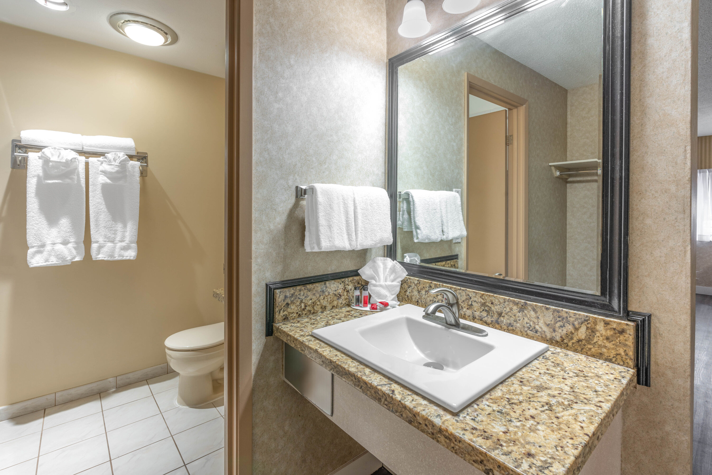 Ramada by Wyndham Coquitlam | Coquitlam, BC Hotels