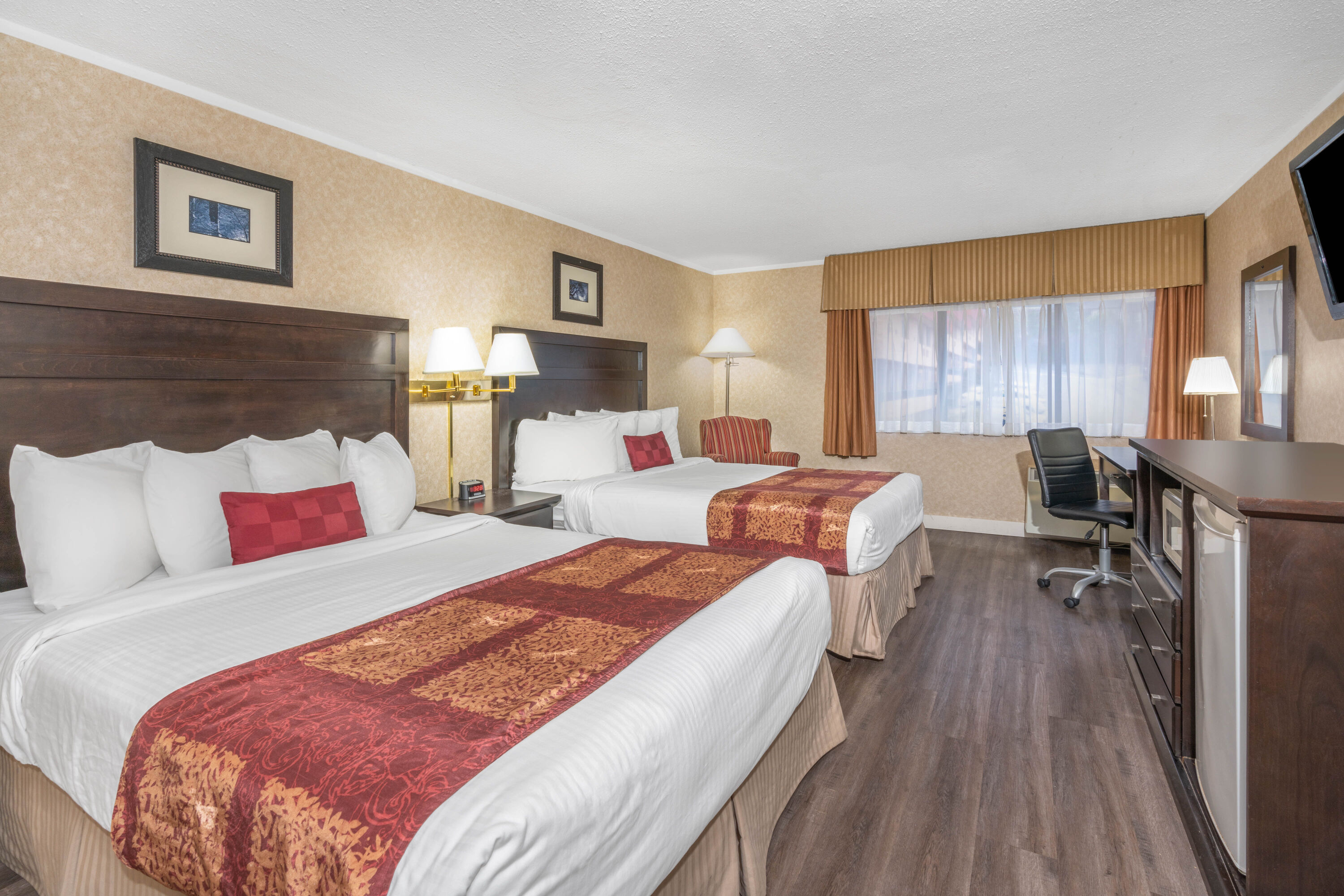 Ramada by Wyndham Coquitlam | Coquitlam, BC Hotels