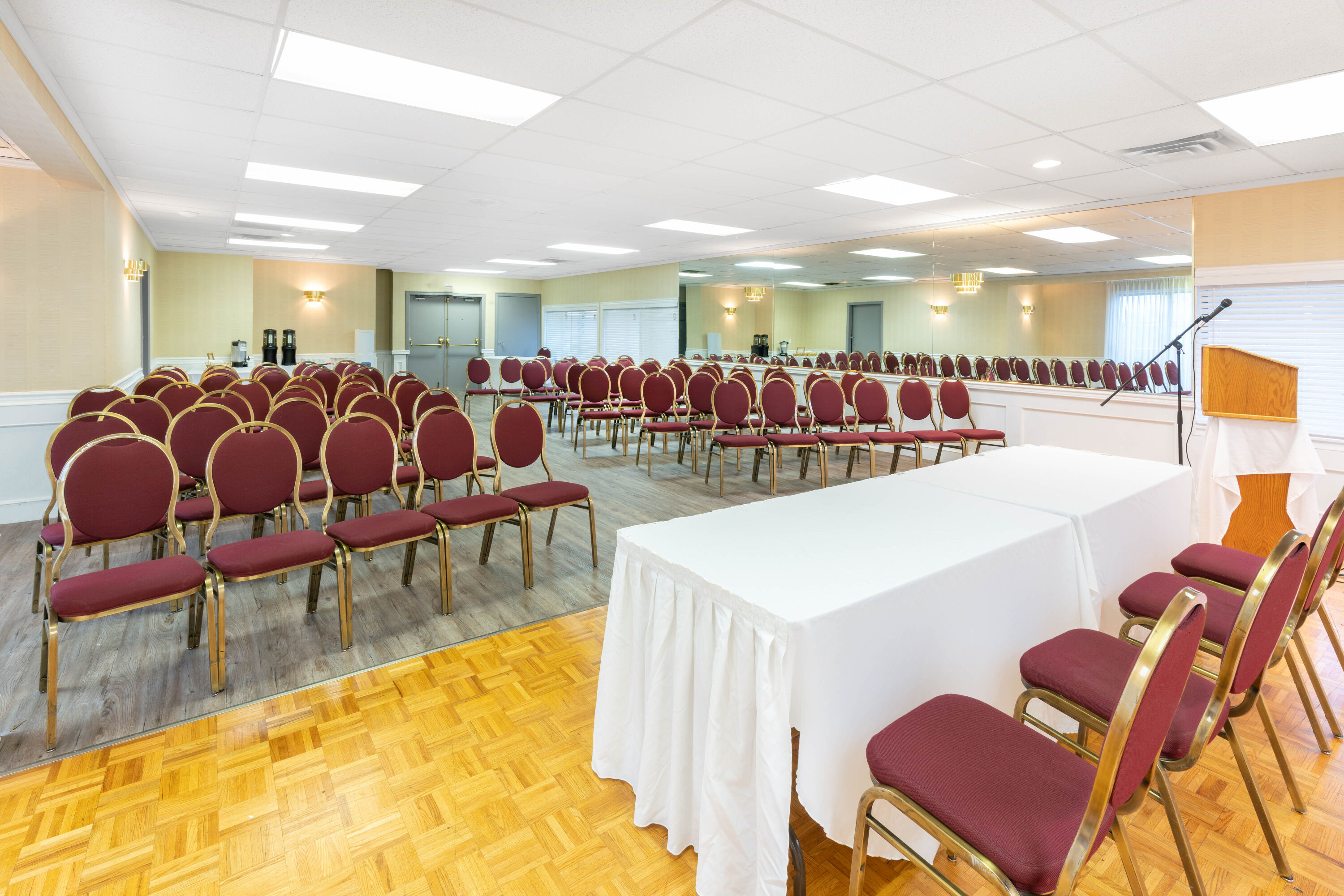 Ramada by Wyndham Coquitlam | Coquitlam, BC Hotels