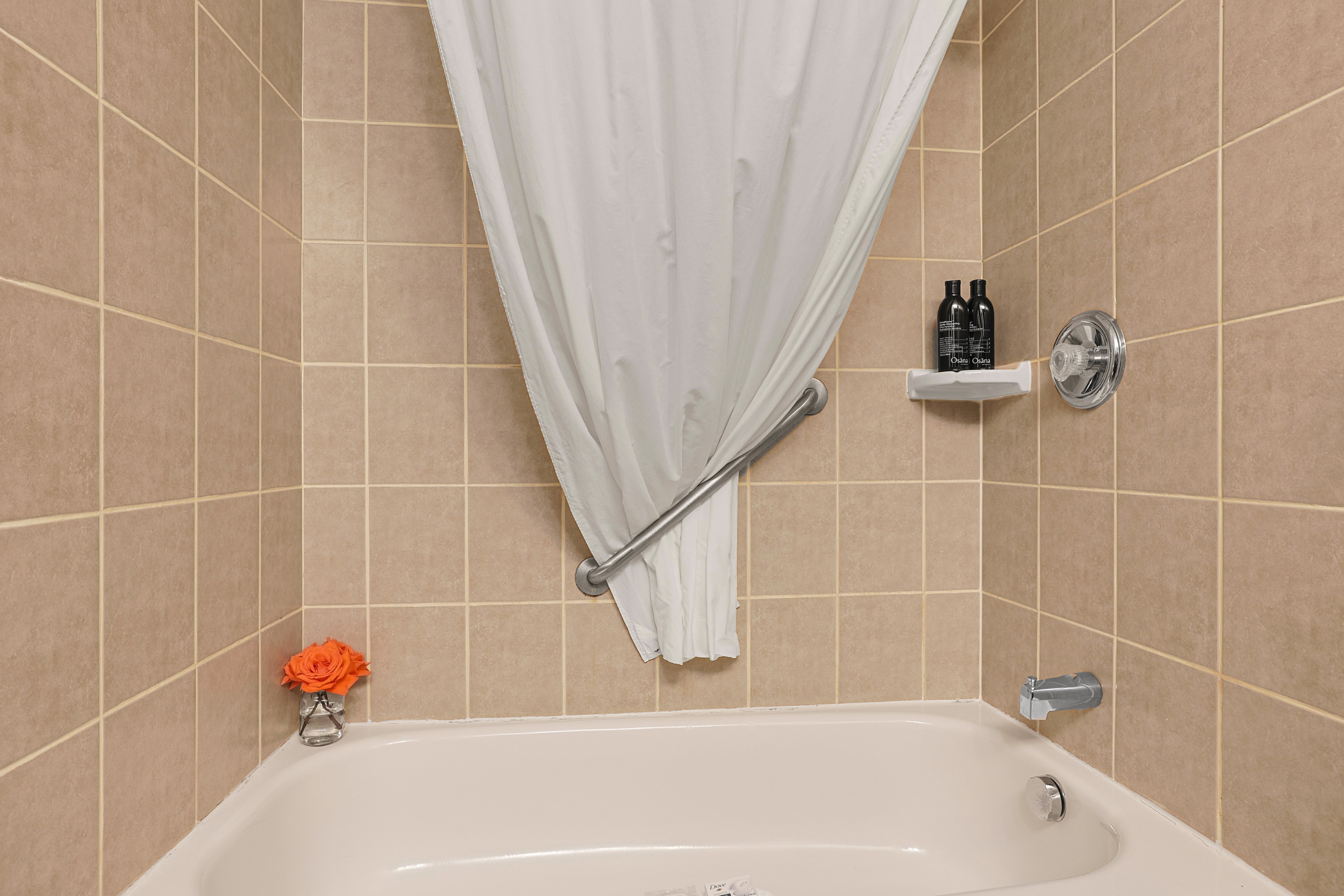 Ramada by Wyndham Jordan/Beacon Harbourside Resort | Jordan Station, ON ...