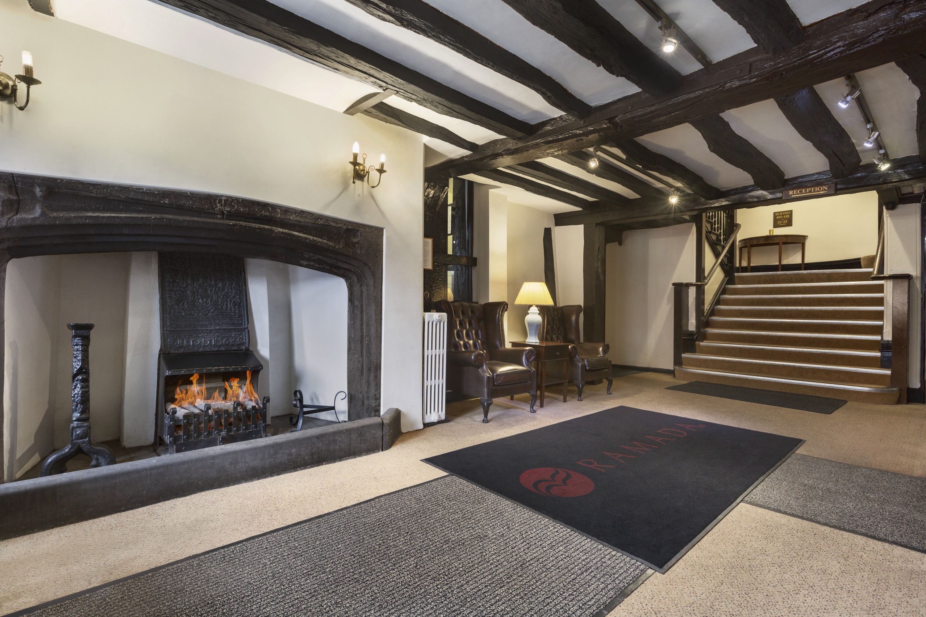 Ramada by Wyndham Crawley Gatwick | Crawley, GB Hotels