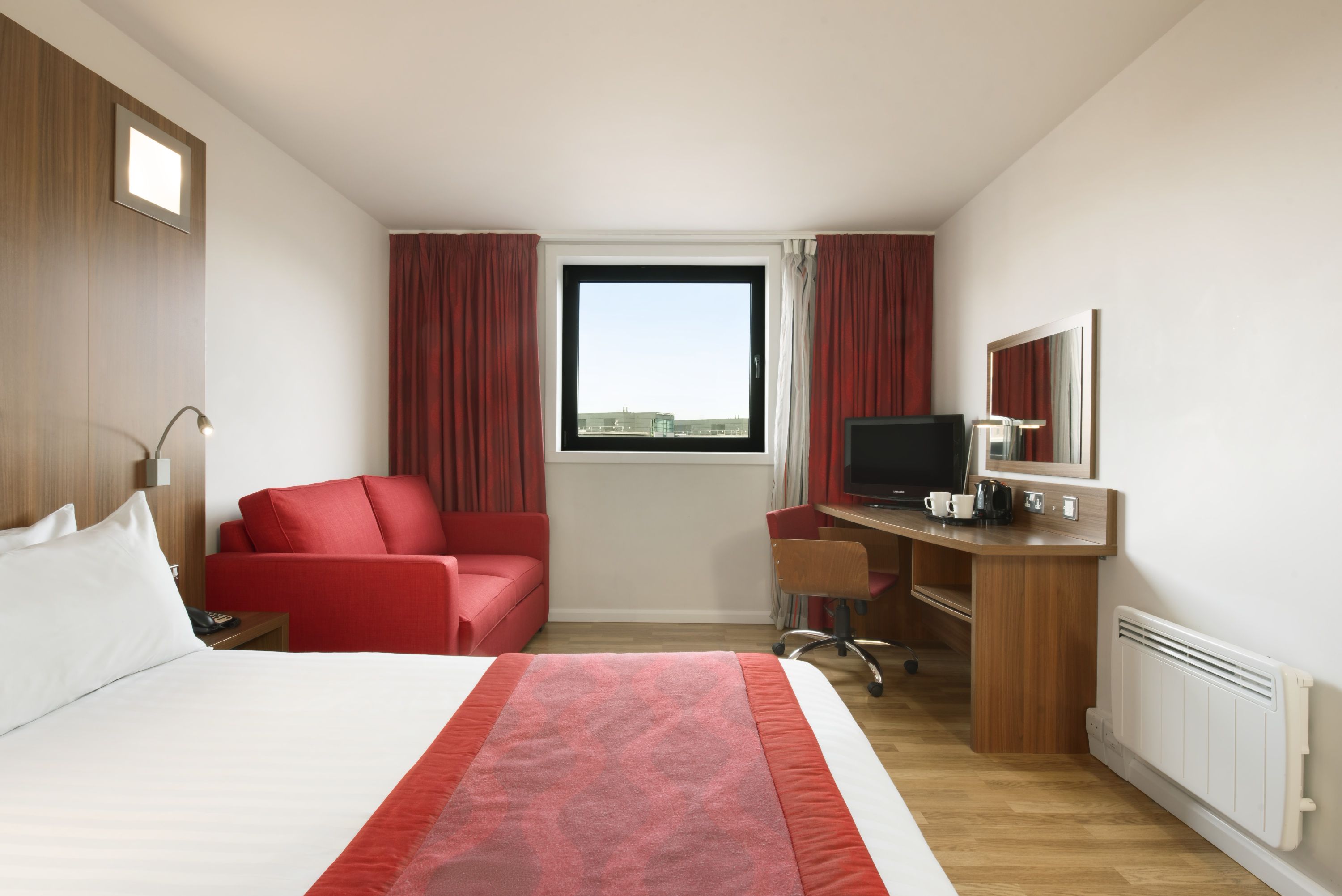 Ramada Encore by Wyndham Newcastle-Gateshead | Gateshead, GB Hotels