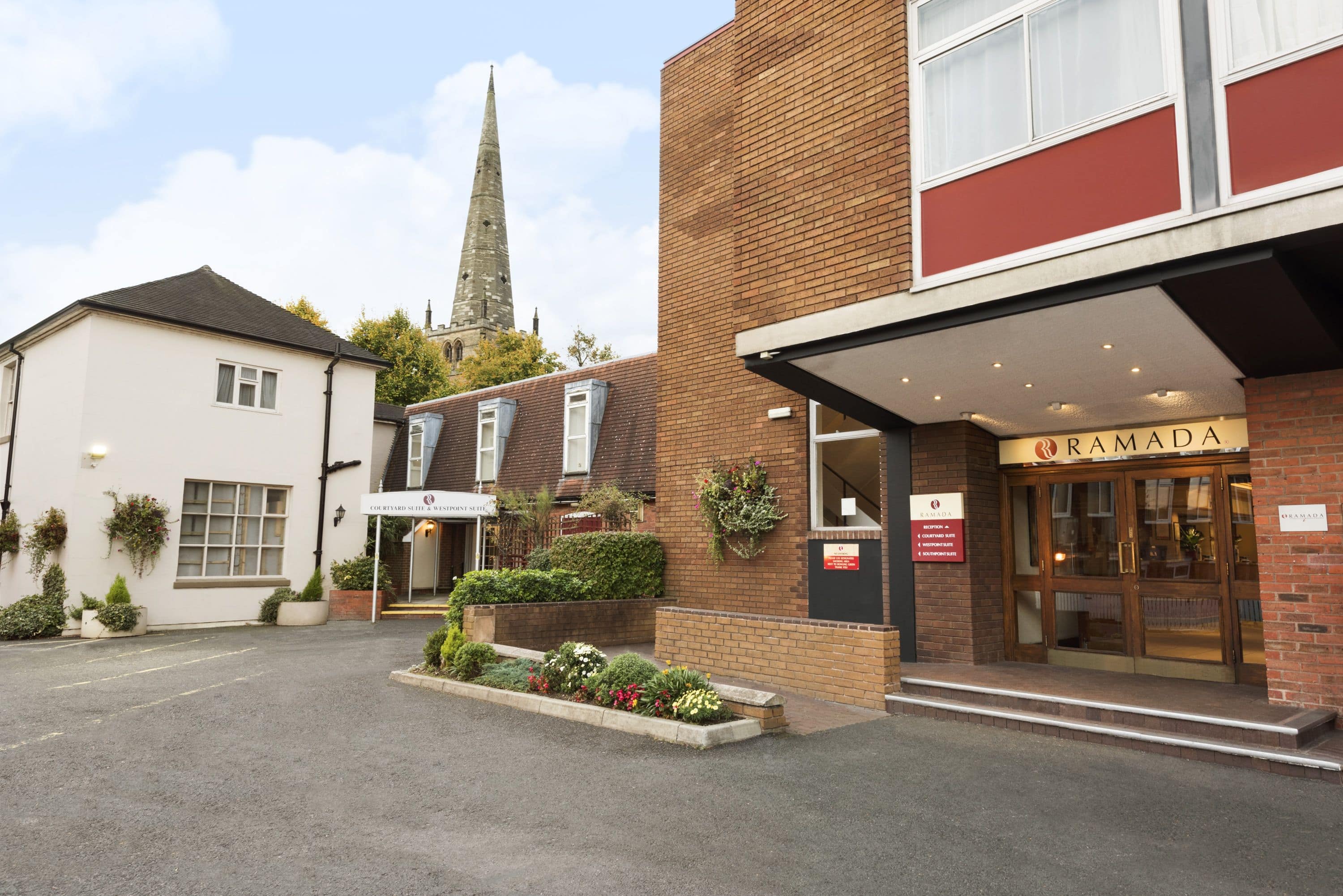 Ramada by Wyndham Birmingham Solihull | Solihull, GB Hotels