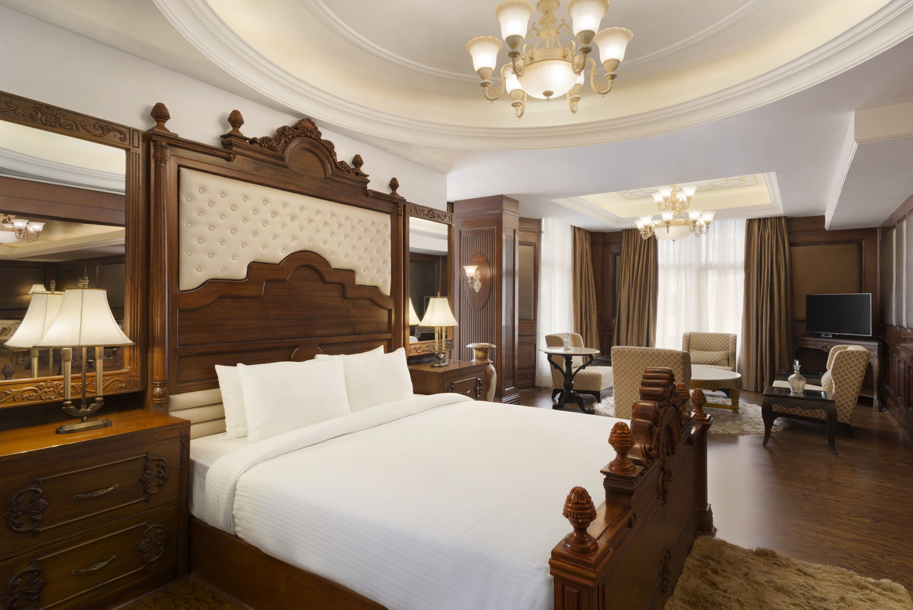 Ramada Plaza by Wyndham Chandigarh Zirakpur | Zirakpur, IN Hotels